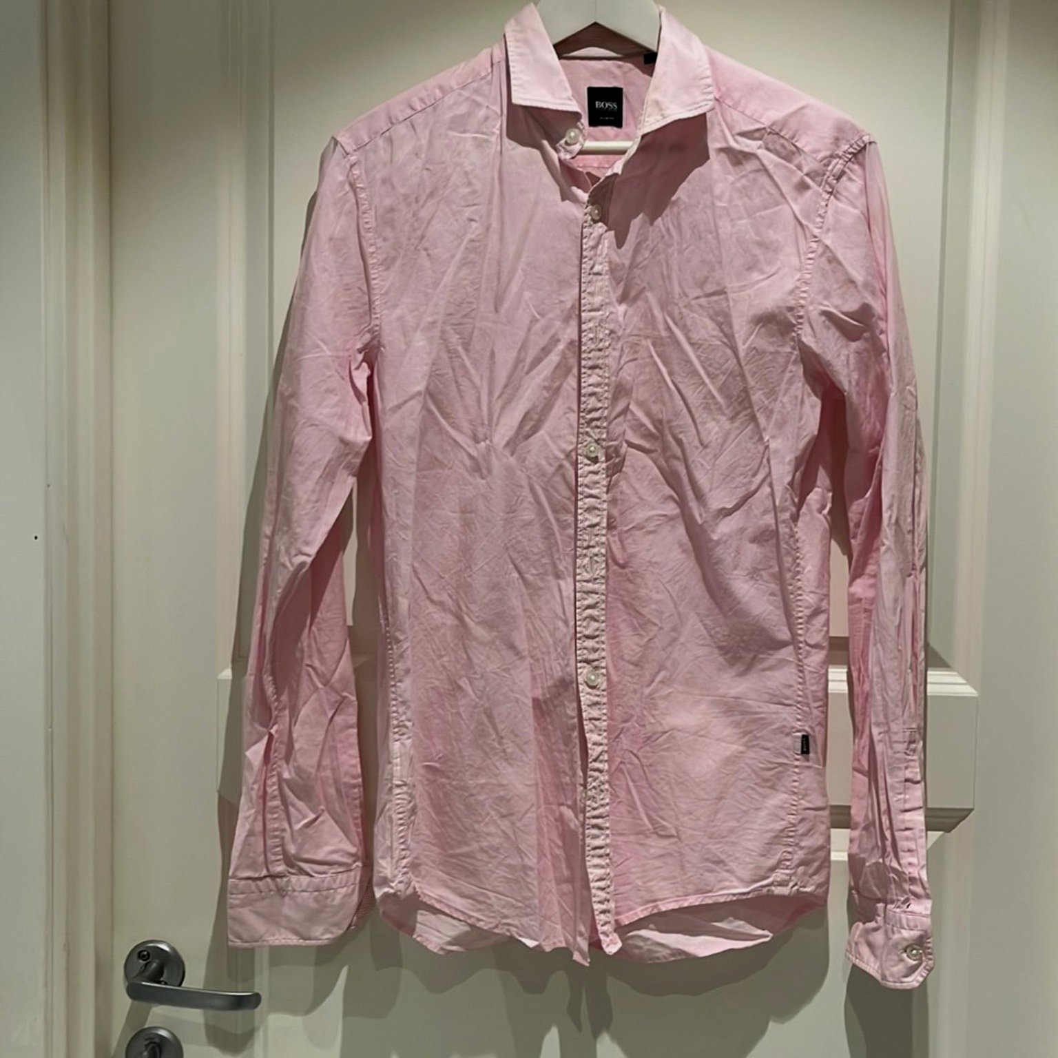 BOSS Hugo Boss rosa skjorta, storlek S | Köp på Tradera (694055220)