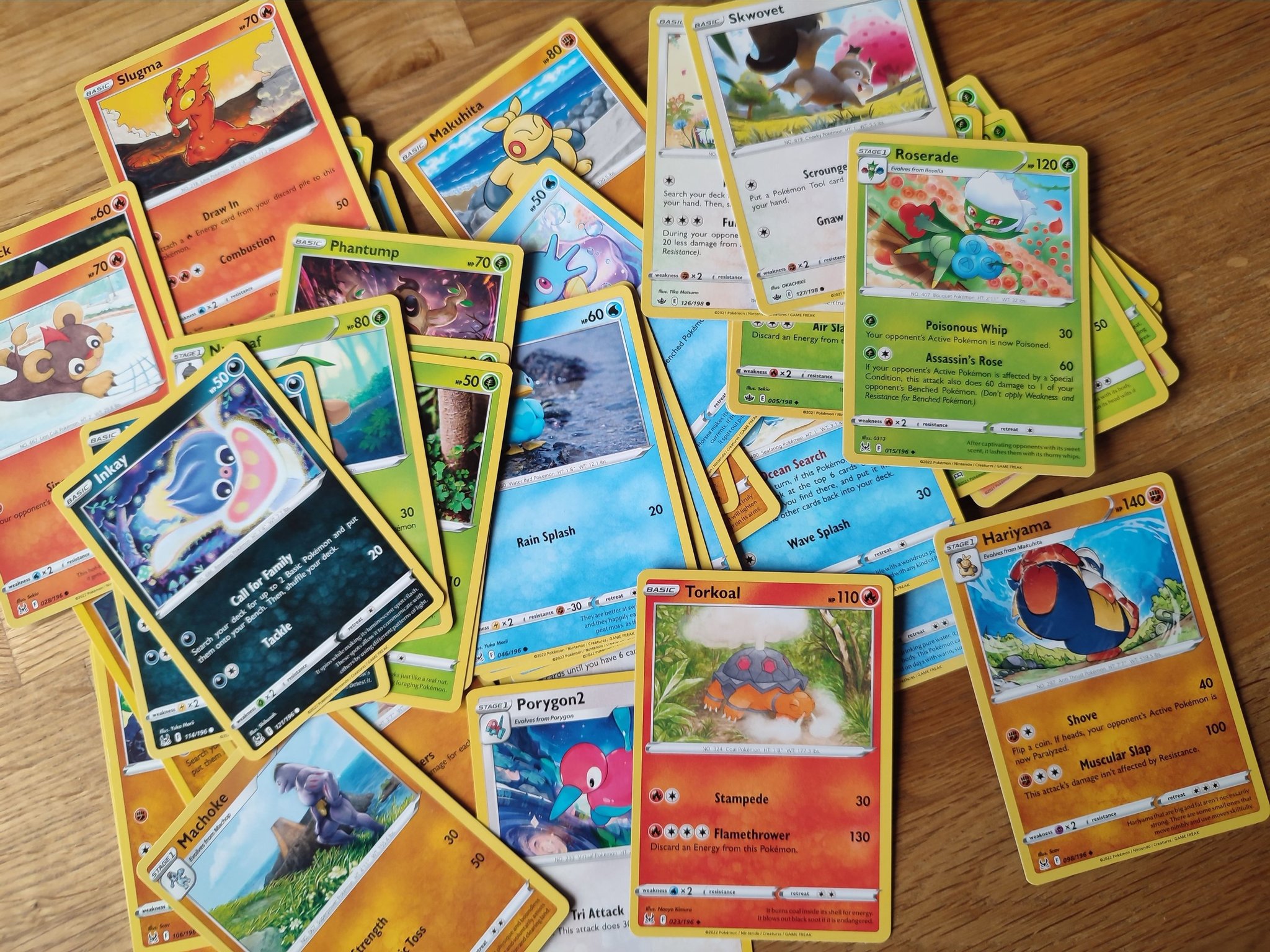 Se produkter som liknar Pokemon kort 50 stycken, Nysk.. på Tradera (637577280)