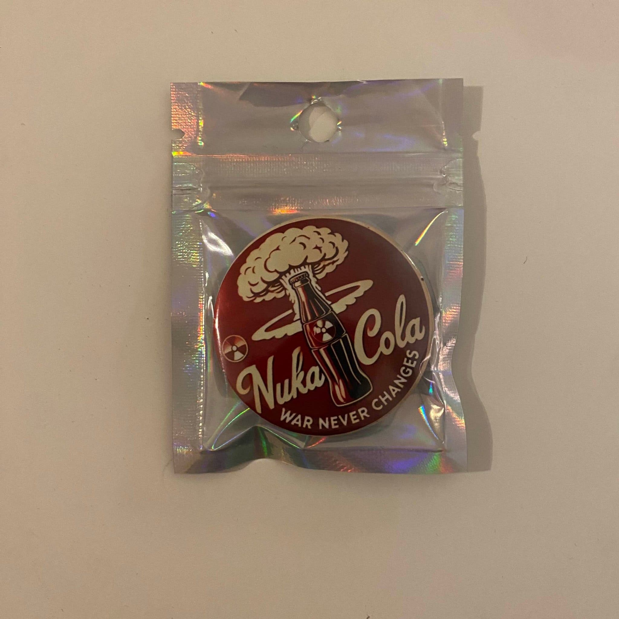 Nuka Cola | Pin | Brosch | Fallout | Bethesda | Köp på Tradera (707302856)