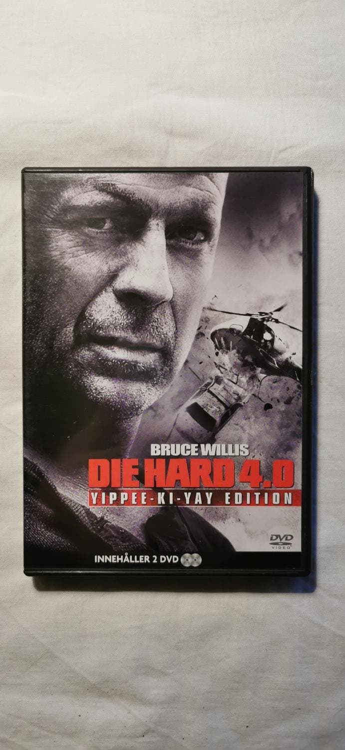 DVD-film: Die Hard 4.0 (Yippee-Ki-Y.. | Köp från Blabom på Tradera ...