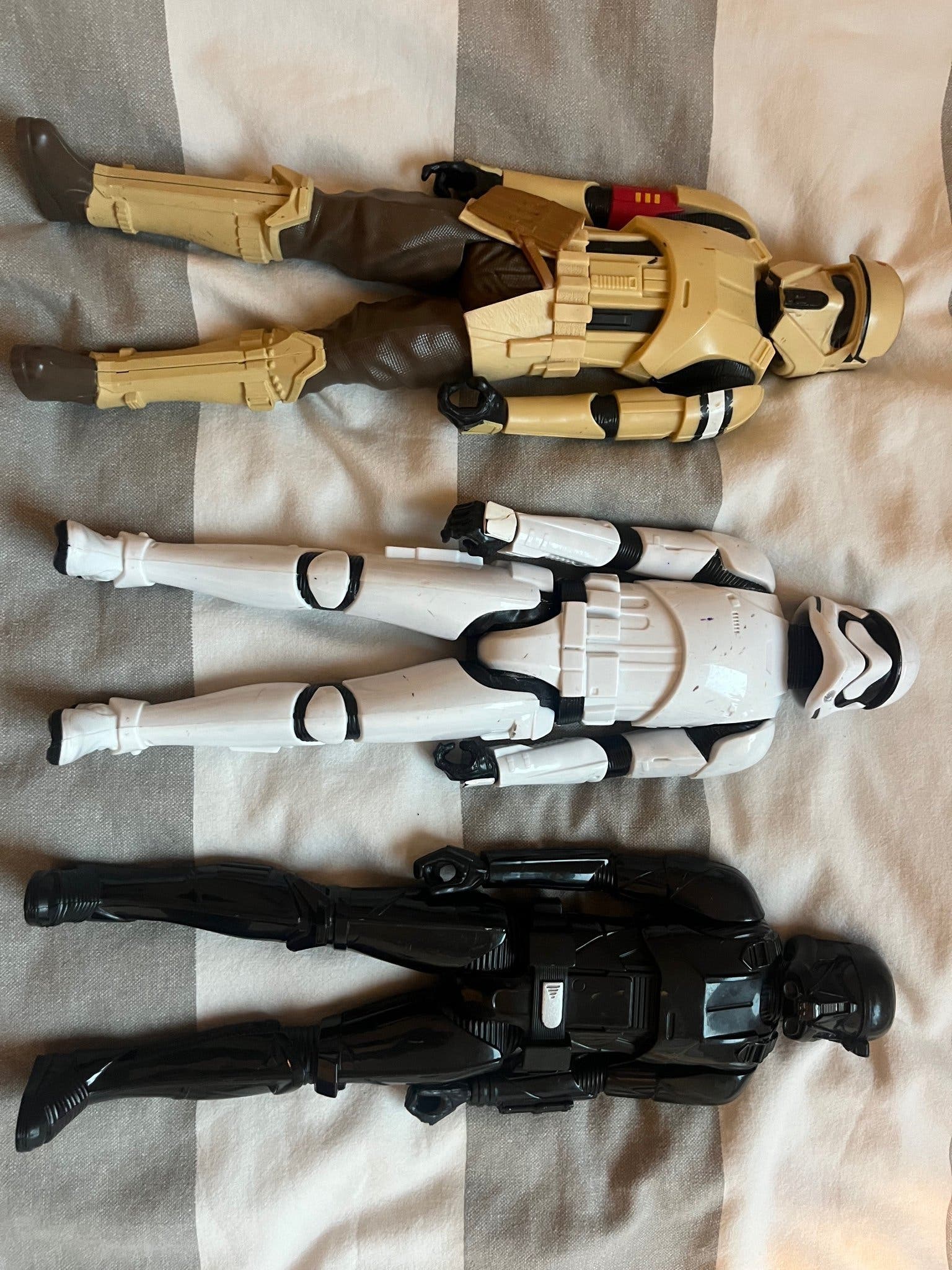 Se produkter som liknar Star Wars Figurer - Stormtroo.. på Tradera ...