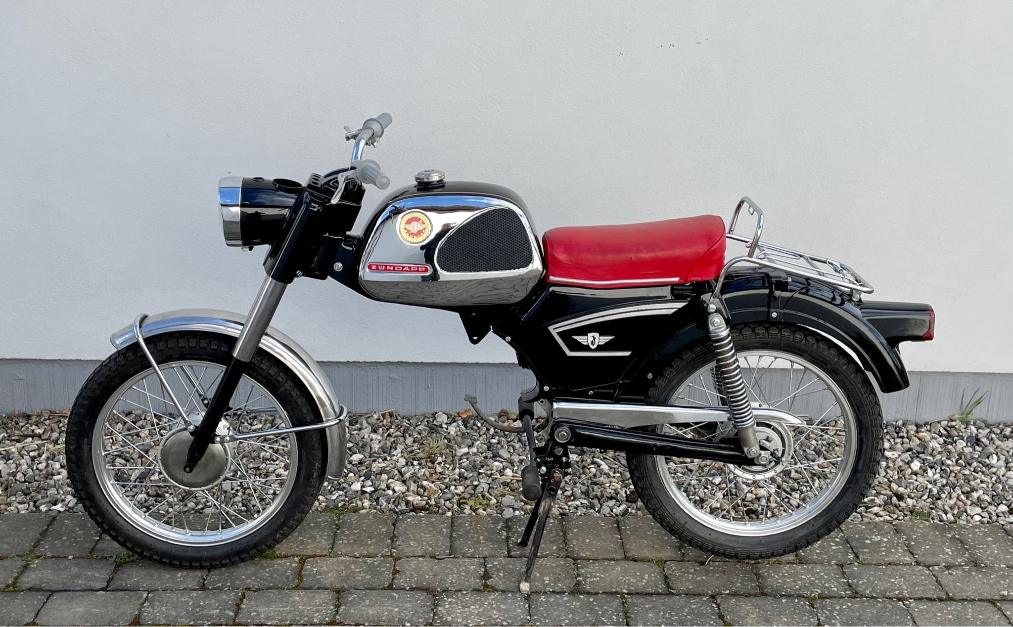 Se produkter som liknar Zundapp ks100 ks 100 1968 518 på Tradera (593150110)