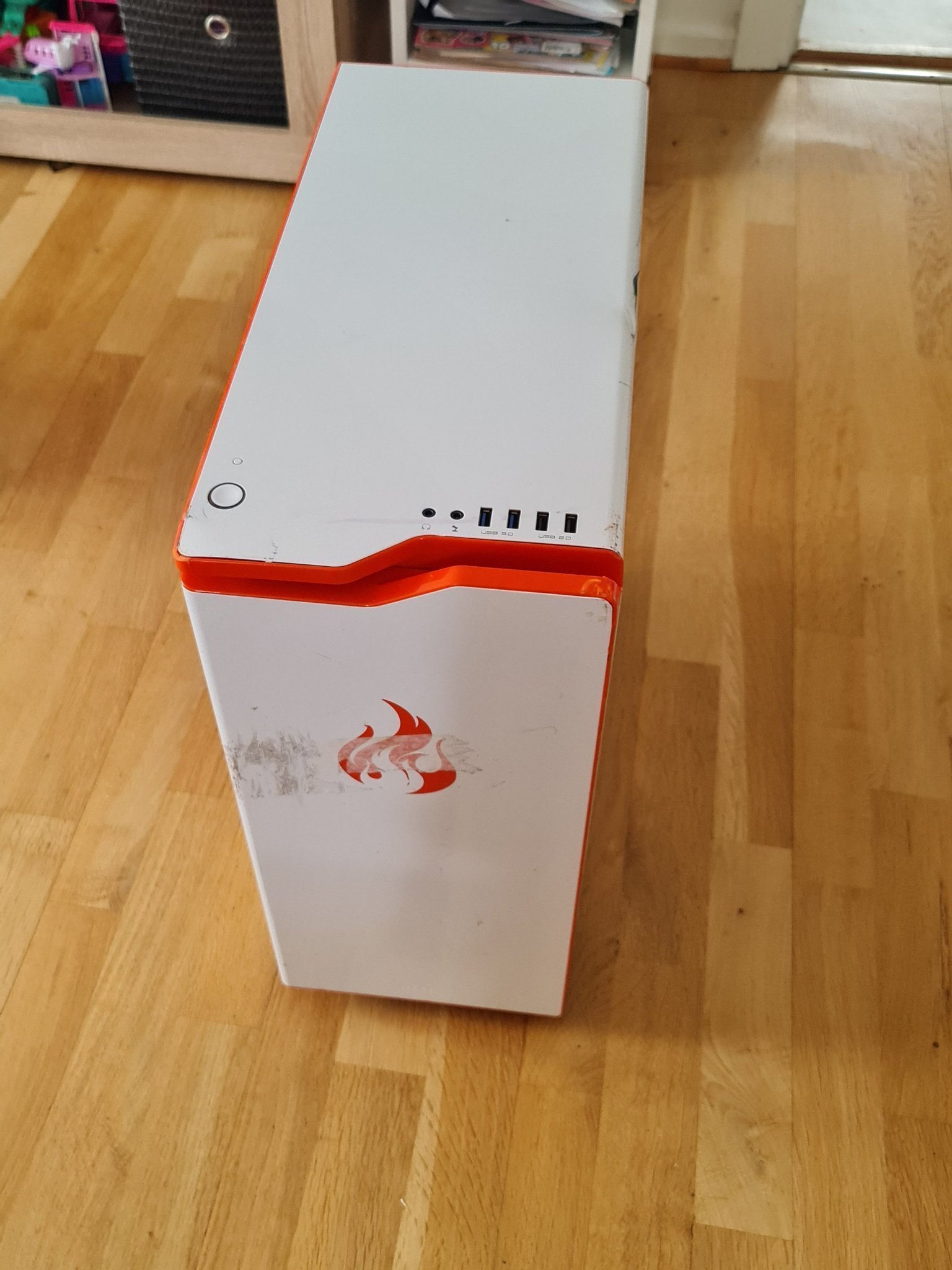 Se produkter som liknar Gaming Dator i7 4790K, GTX 970 på Tradera ...