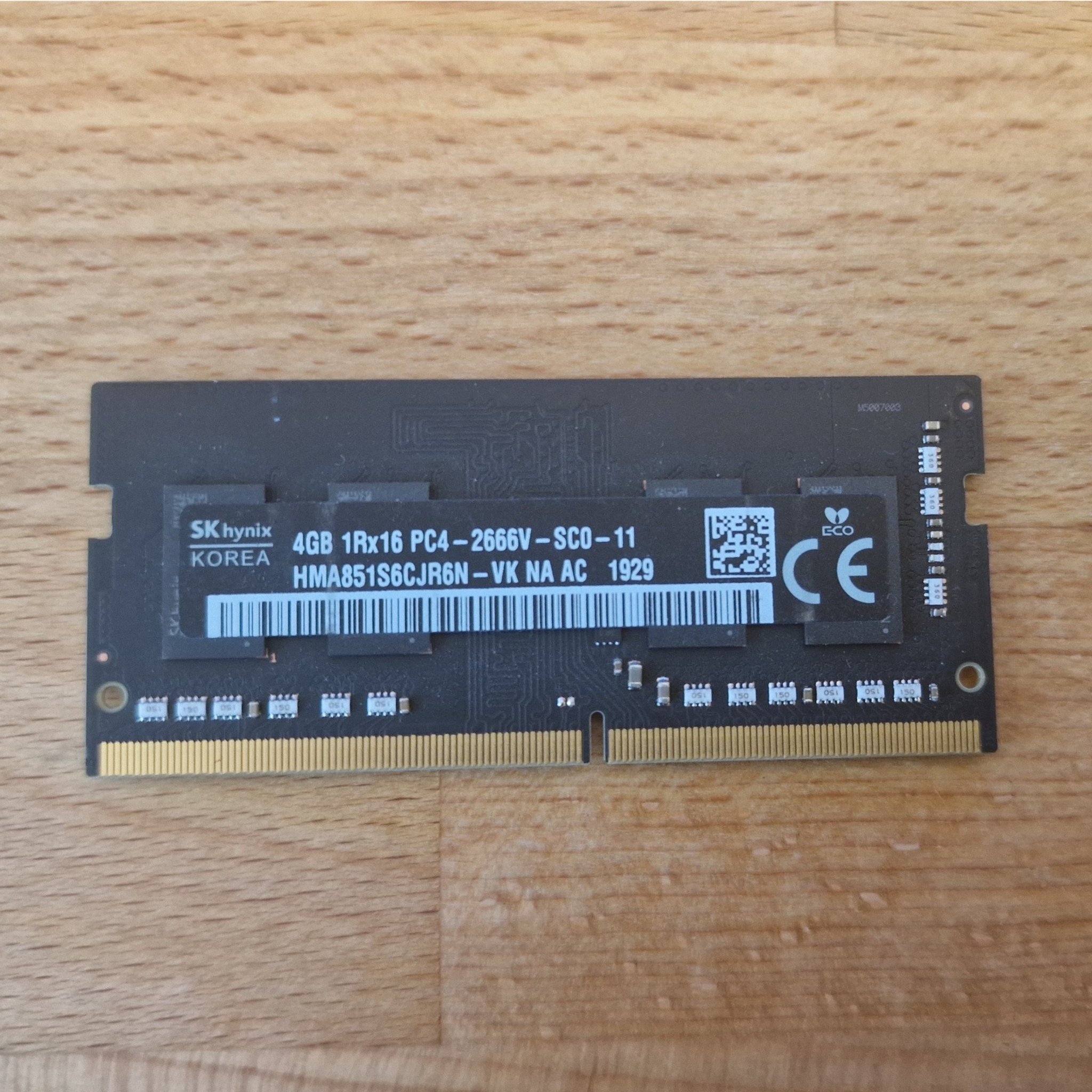 SK Hynix DDR4 4GB HMA851S6CJR6N-VK | Köp på Tradera (572461920)