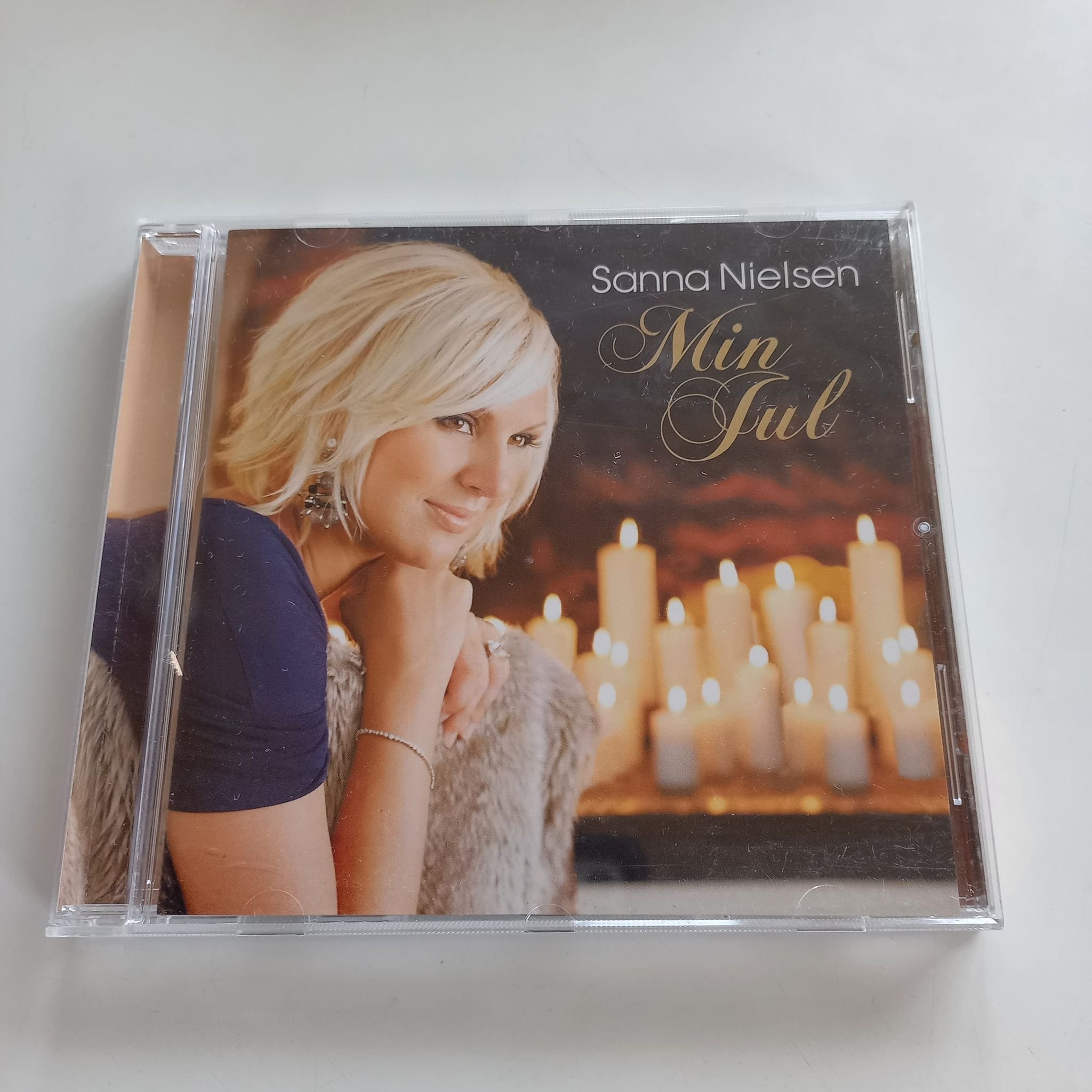 SANNA NIELSEN - MIN JUL CD ALBUM | Köp på Tradera (651503636)