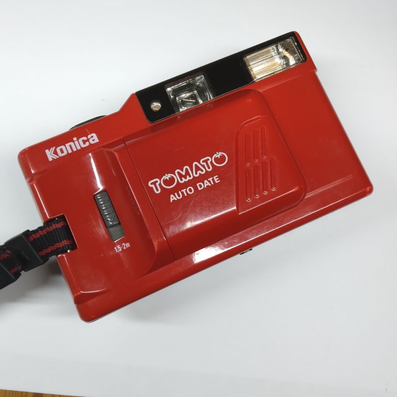 Konica Tomato point & shoot camera | Köp på Tradera (657927999)