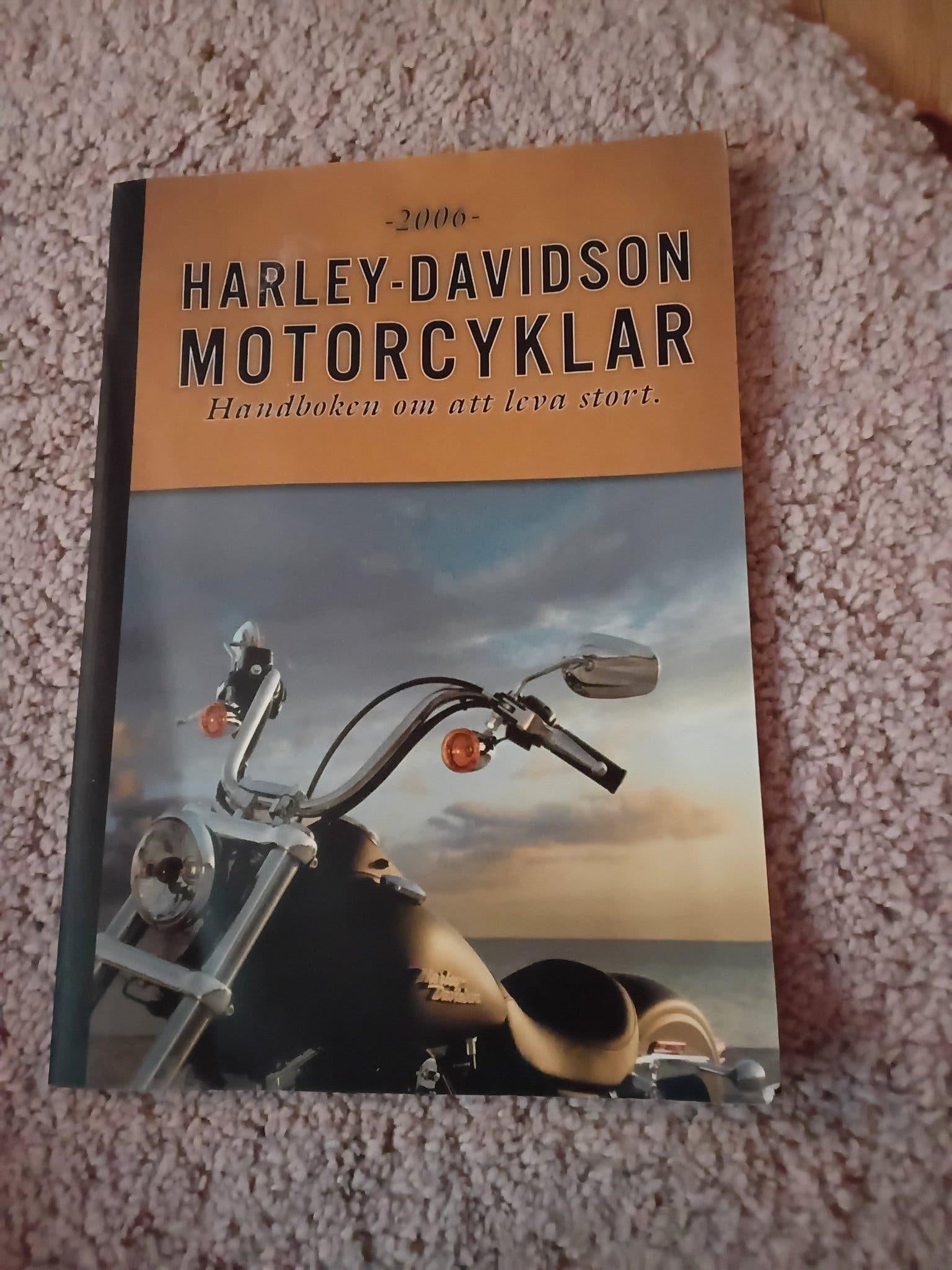Harley-Davidson Motorcyklar 2006 handboken om a.. | Köp på Tradera ...