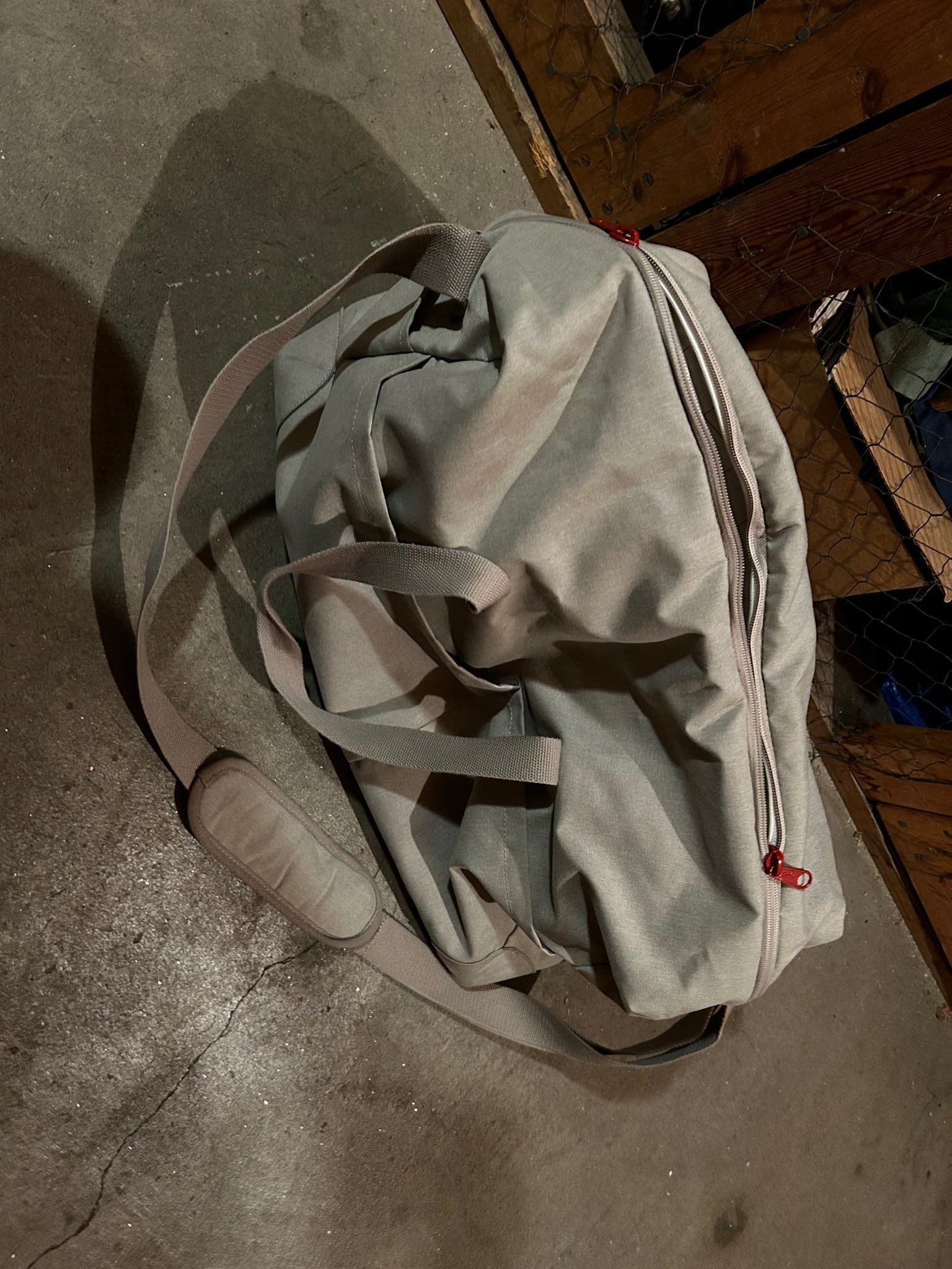 Se produkter som liknar Ikea weekend bag DRÖMSÄCK 42L på Tradera ...