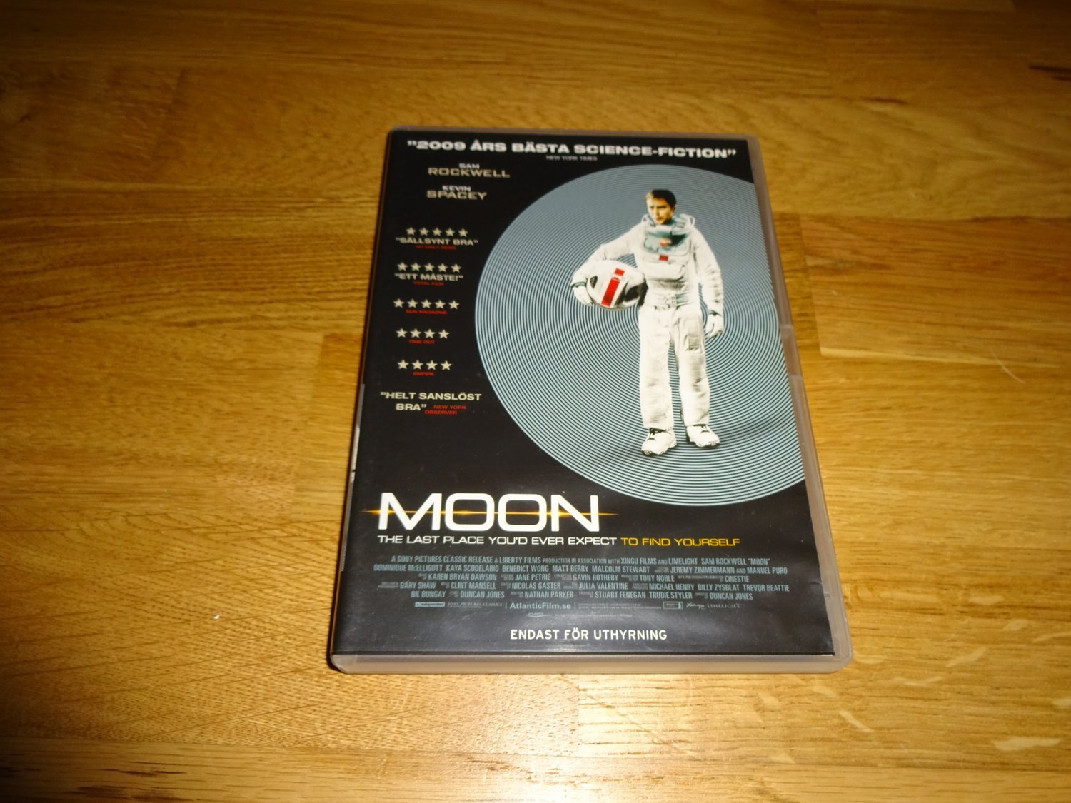 DVD-film: Moon (Sam Rockwell, Kevin.. | Köp från Blabom på Tradera ...