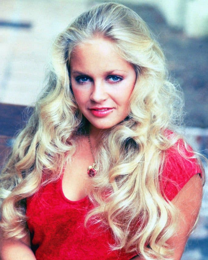 BEAUTIFUL CHARLENE TILTON * DALLAS *TV SERIES *.. | Köp på Tradera ...