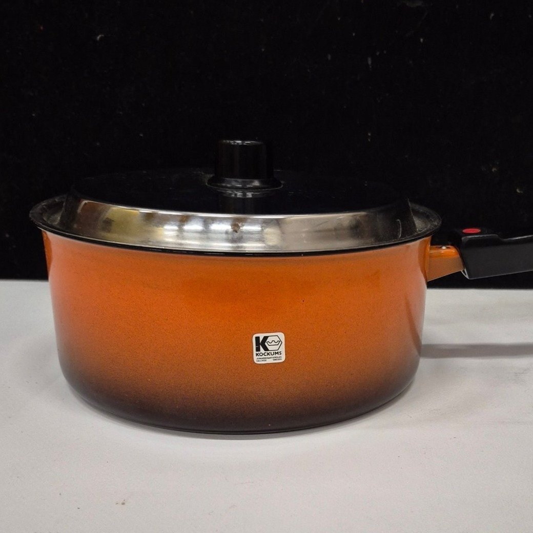 Retro KOCKUMS EMALJ 2L Kastrull med.. | Köp från P.SLog på Tradera ...