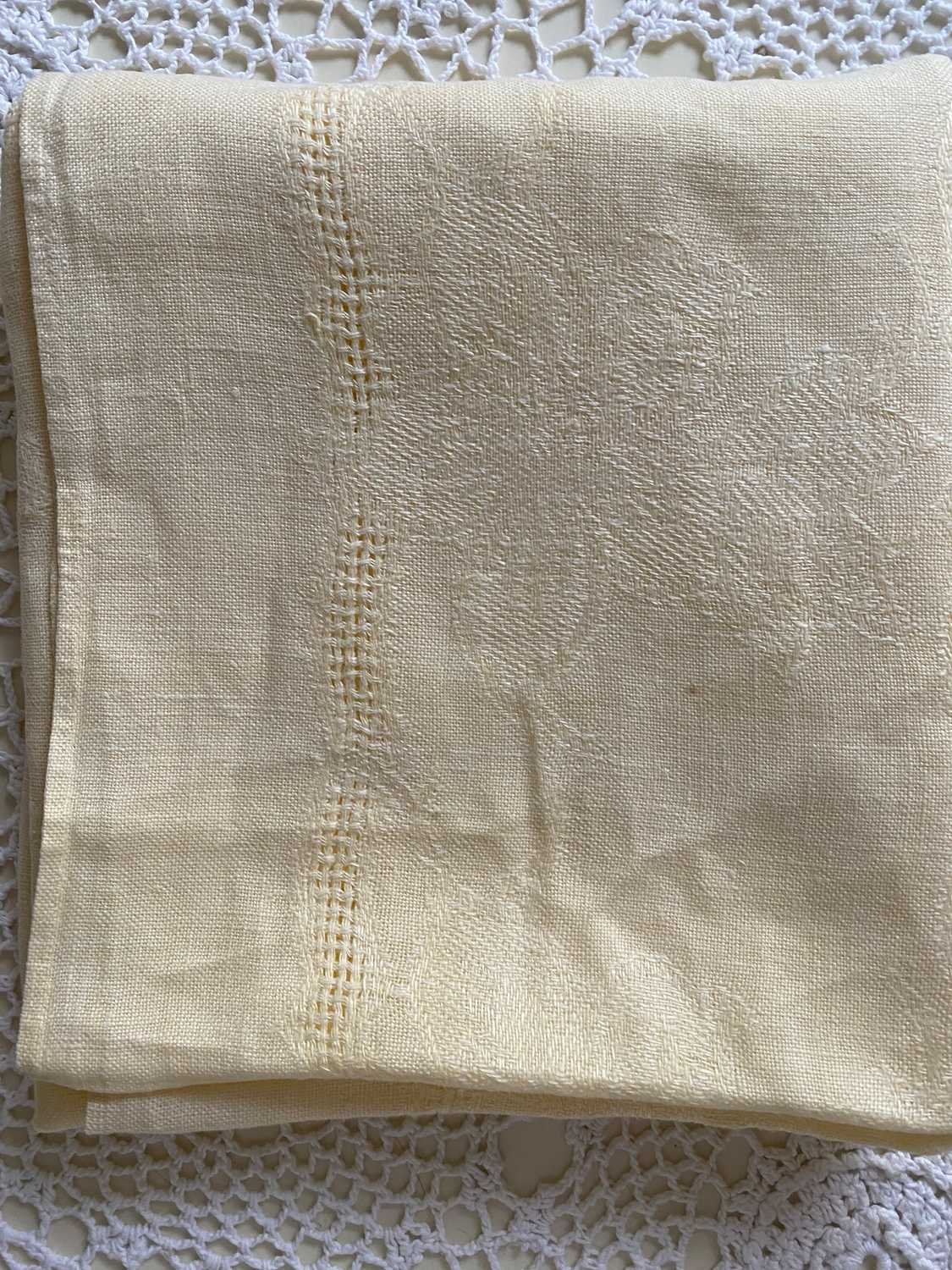 Gul linneduk duk bordsduk linne | Köp på Tradera (621759002)