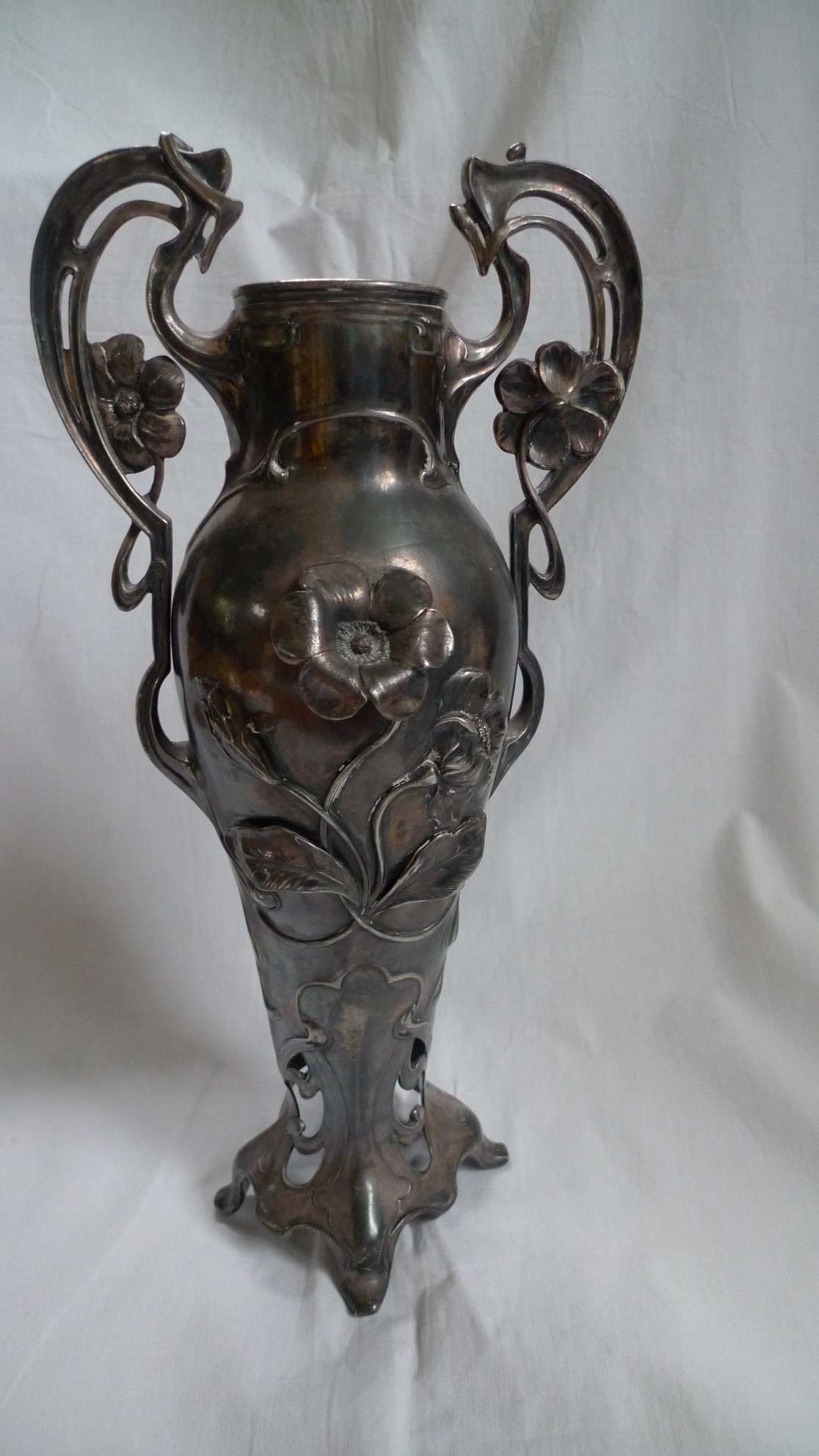 Se produkter som liknar Dupper & Bernhold, Esslingen,.. på Tradera ...