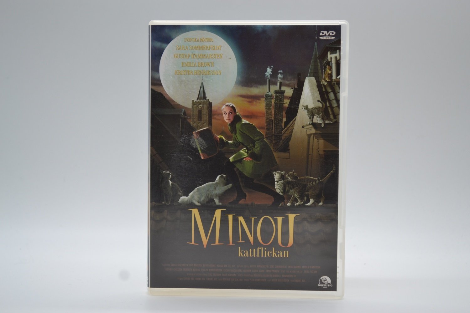 Minou Kattflickan DVD | Köp från ZZprylar på Tradera (631617206)