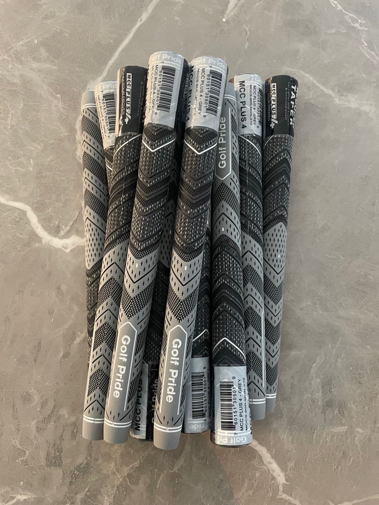 13 st Golf Pride MCC +4 Midsize Golfgrepp | Köp på Tradera (701928687)