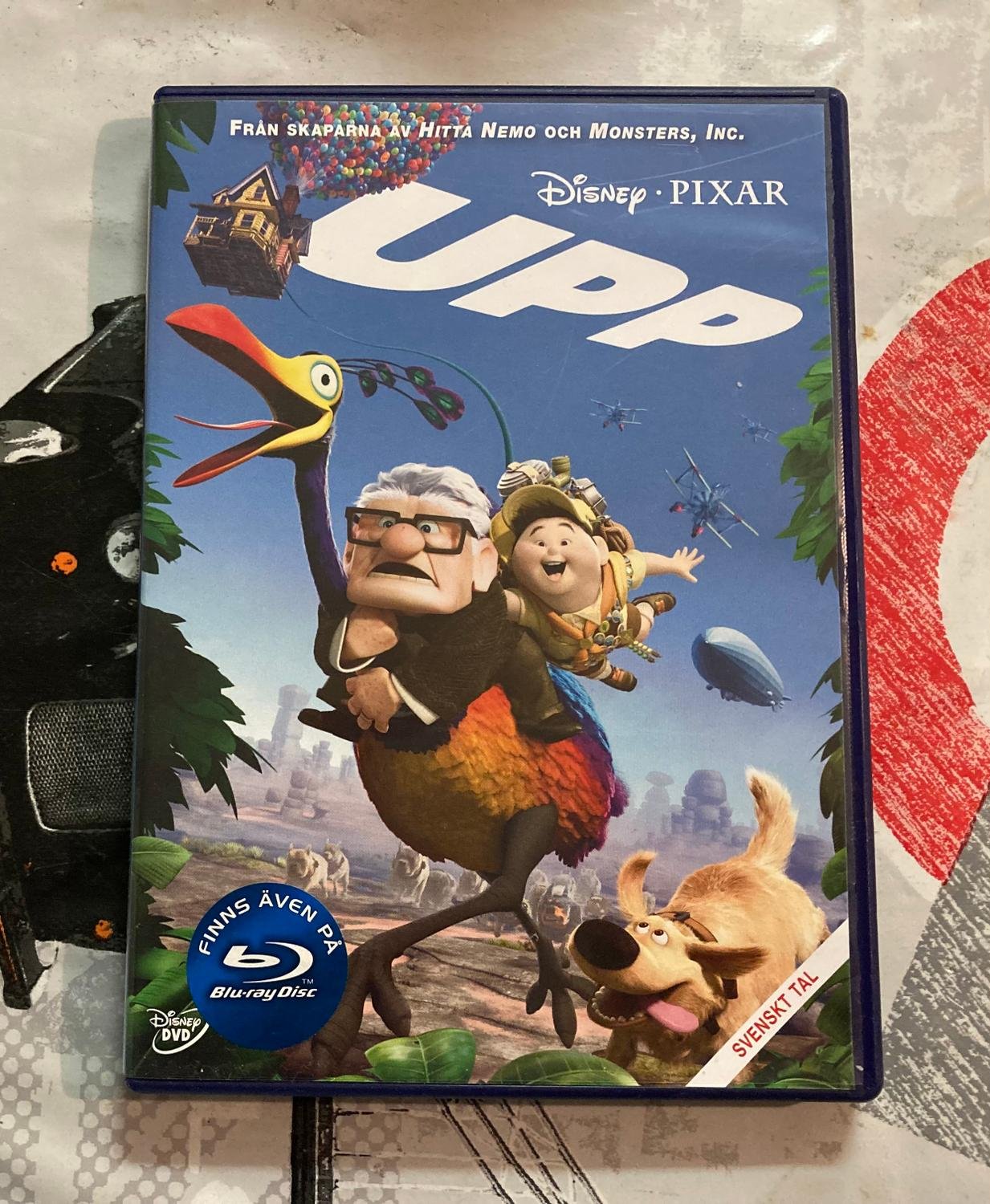 DISNEY PIXARS UPP (UP 2009) SVENSK UTGÅVA I MKT.. | Köp på Tradera ...
