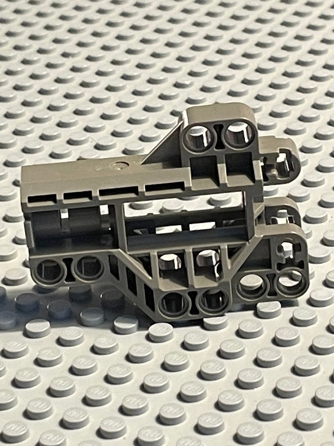 Dark Gray Technic, Pin Connector Block 7 x 3 (3.. | Köp på Tradera ...