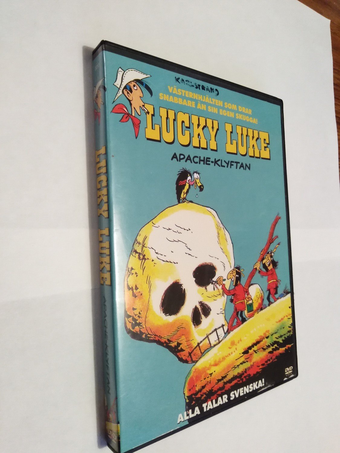 Se produkter som liknar DVD: Lucky Luke och Apache-Kl.. på Tradera ...