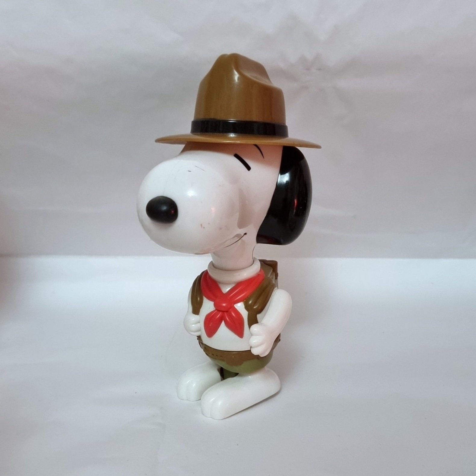Snobben/Snoopy som scout ca23cm McDonald's | Köp på Tradera (717476435)