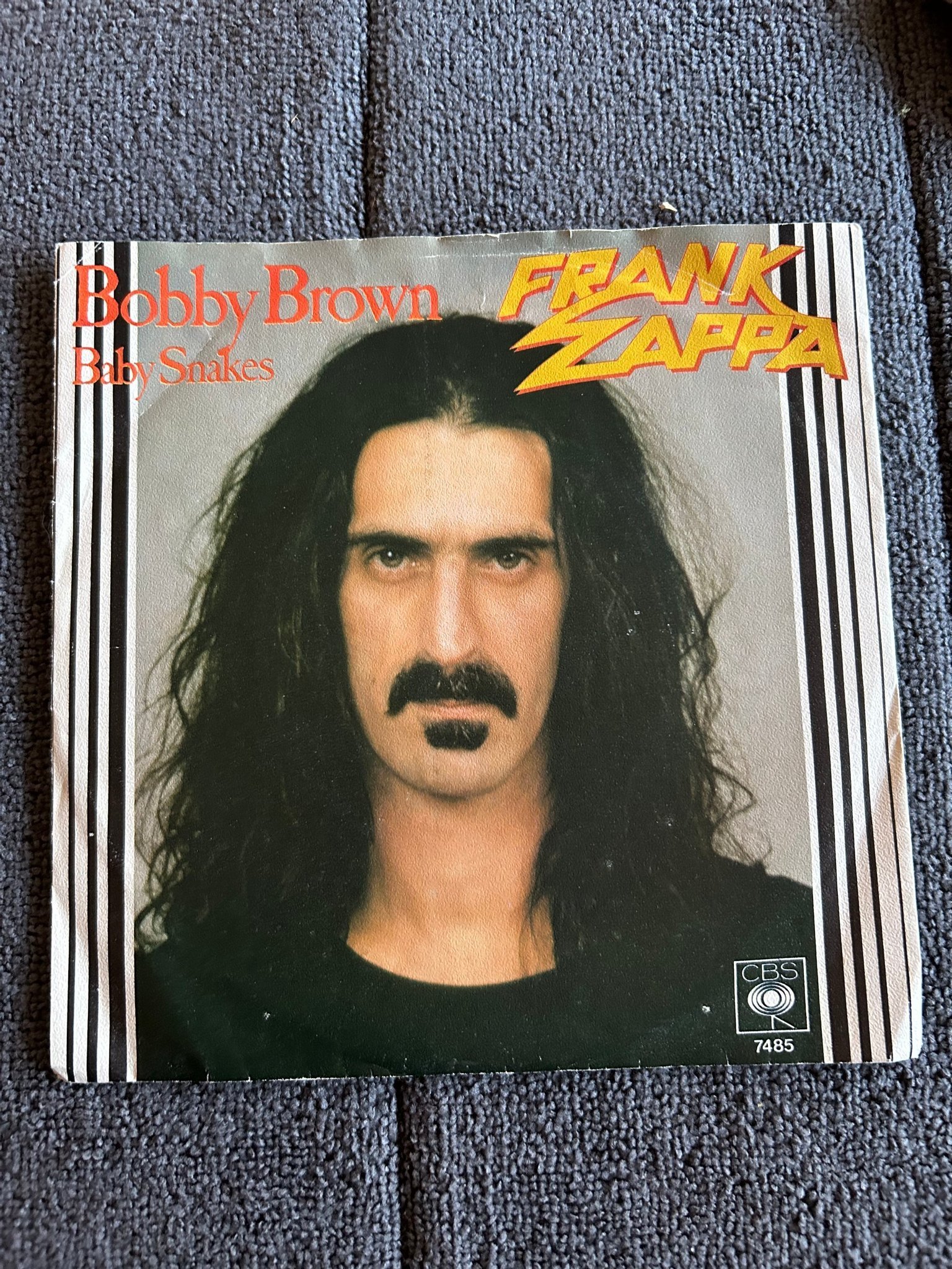 Se produkter som liknar Singel FRANK ZAPPA, Bobby Bro.. på Tradera ...