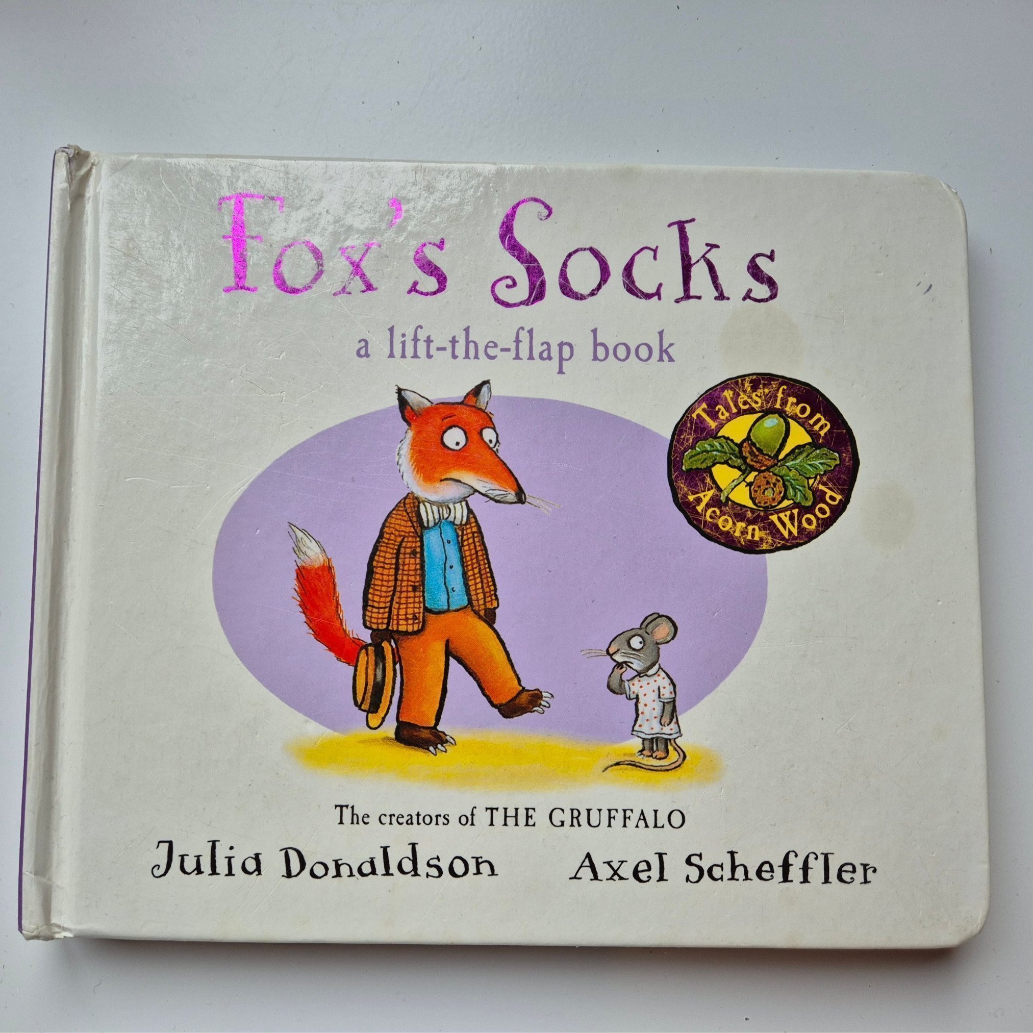 Fox's Socks - Julia Donaldson, Axel Scheffler | Köp på Tradera (695360752)