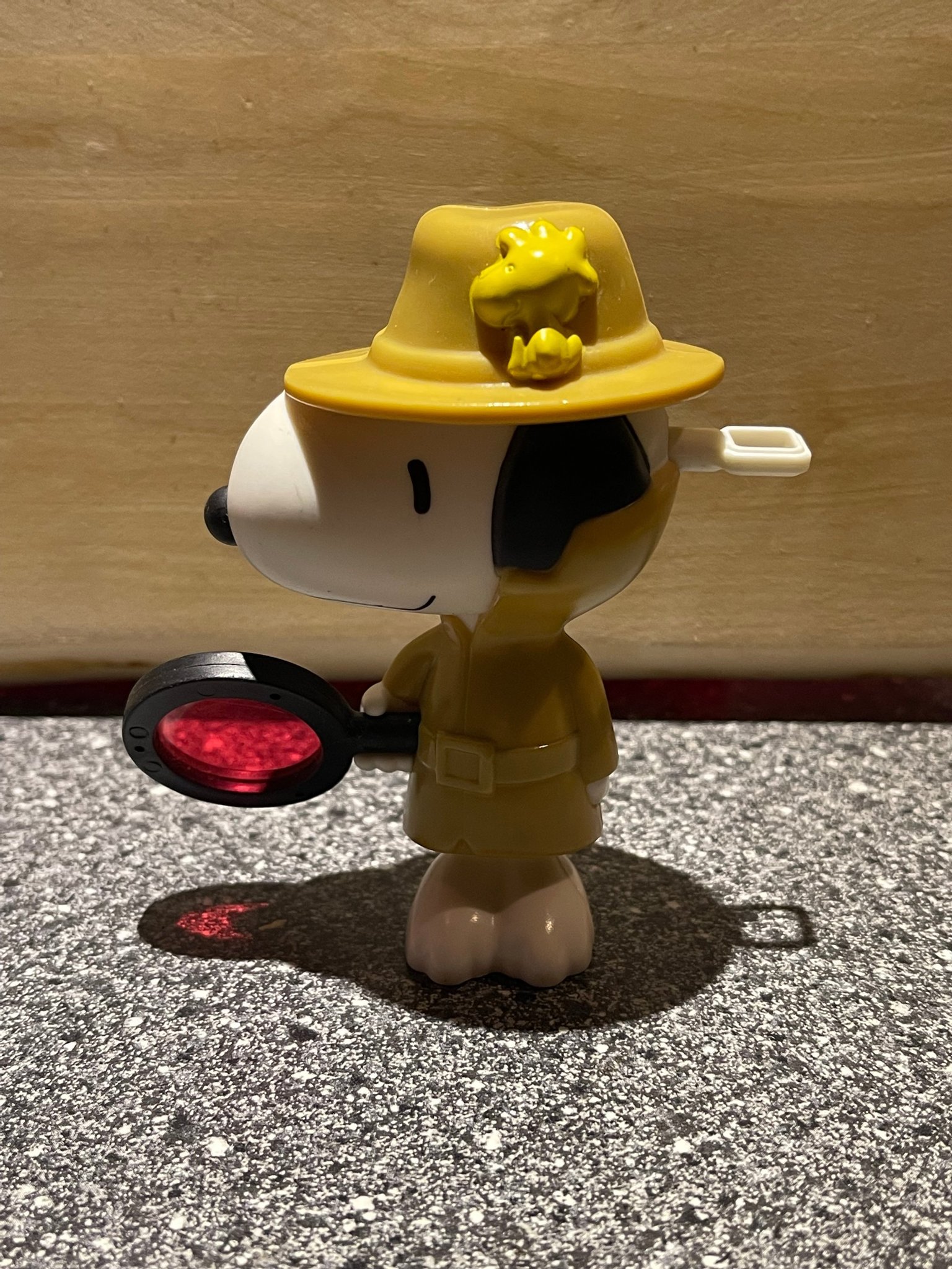 Snobben McDonald's Leksak - Snoopy Detective Sh.. | Köp på Tradera ...