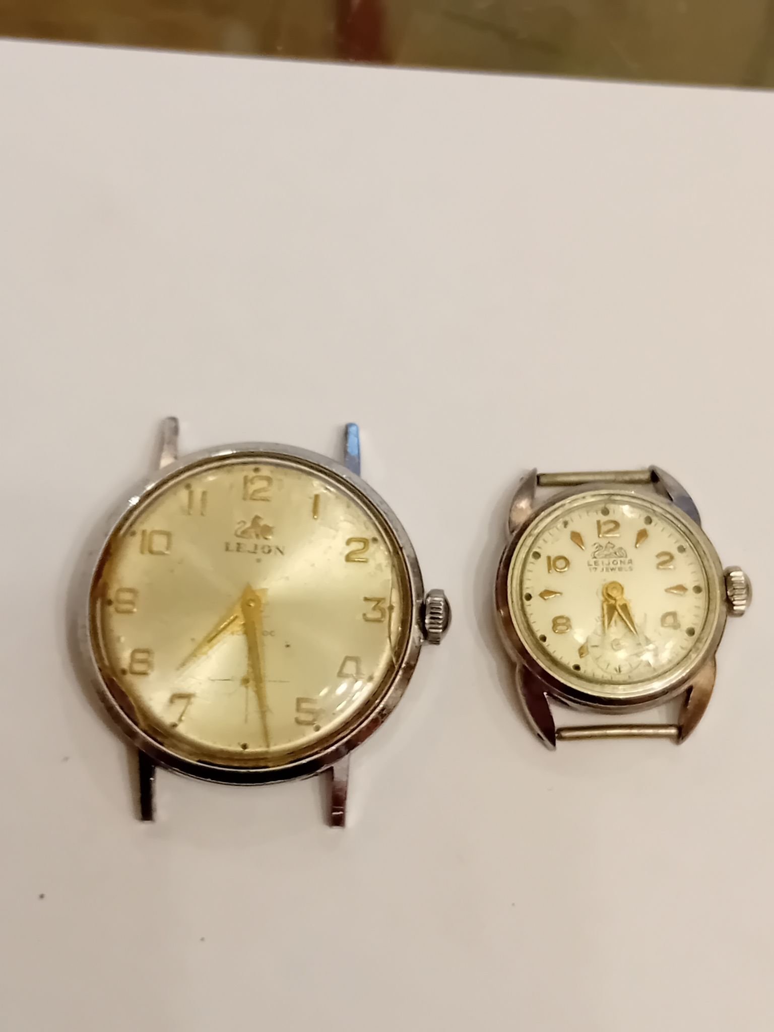 LEIJON/LEIJONA dam+herrur se besk.. | Köp från KLOCKANS på Tradera ...