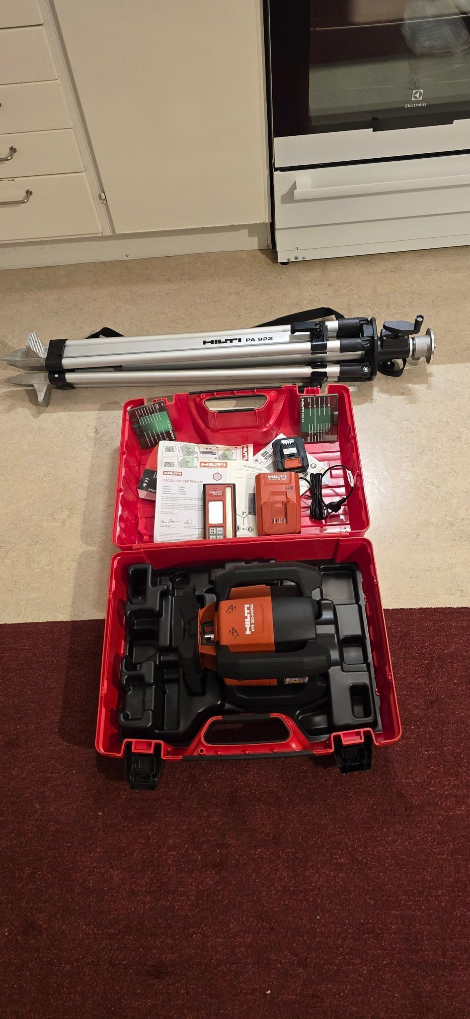 Hilti PR 30-HV2S rotationslaser med stativ och .. | Köp på Tradera ...