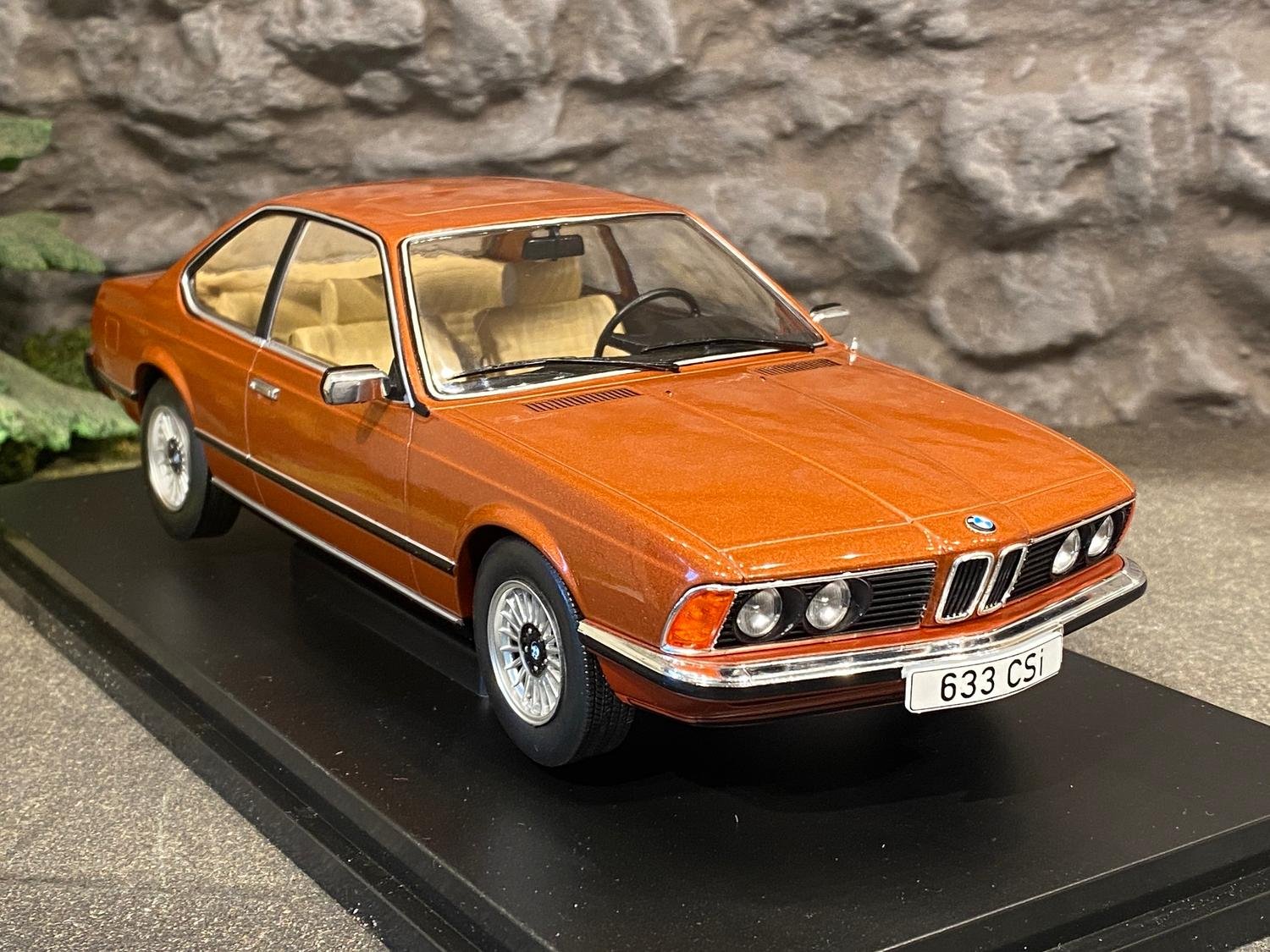 Se produkter som liknar Skala 1/18 BMW 633i 6-series .. på Tradera ...