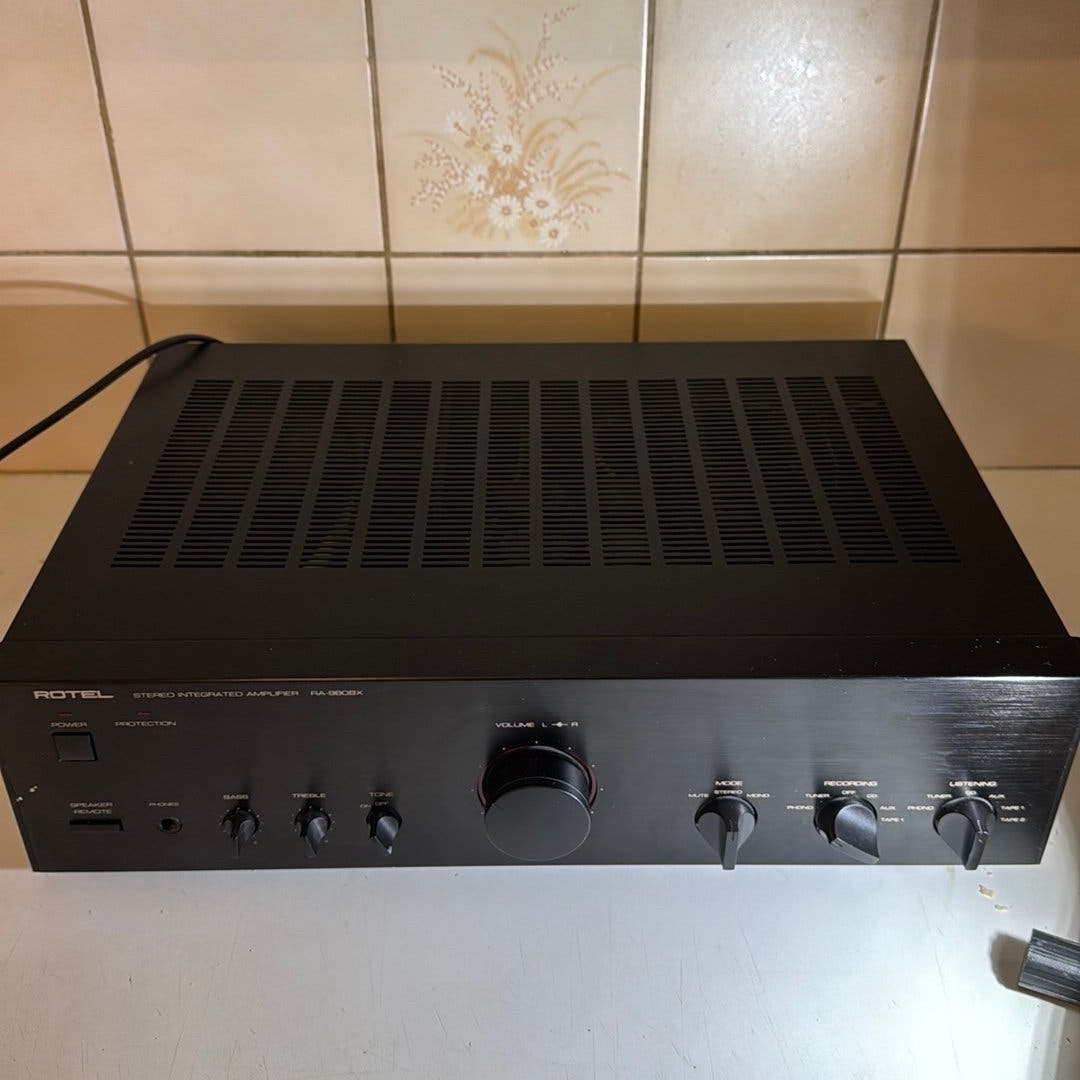 Rotel RA-980BX förstärkare | Köp på Tradera (693742100)