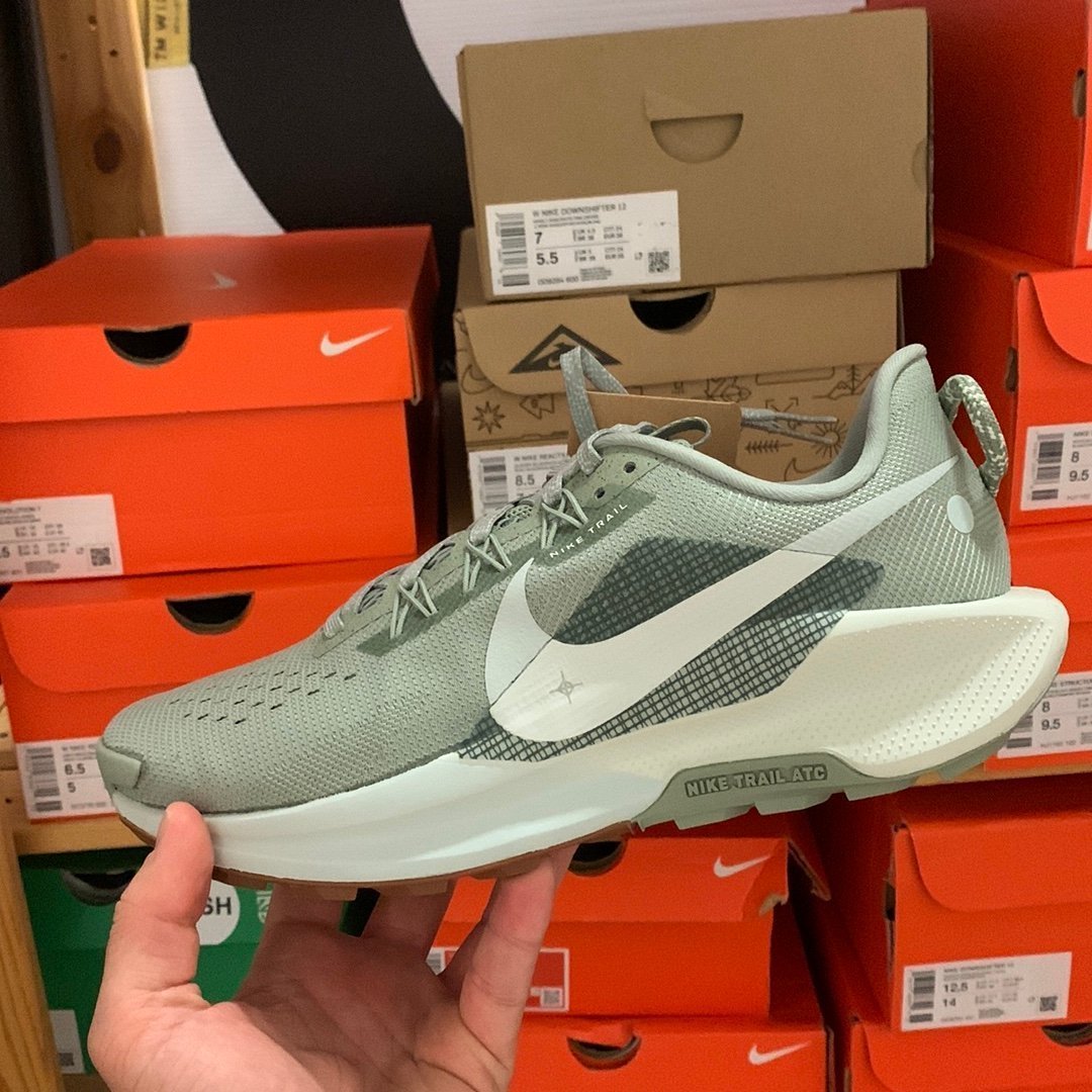 Nike ReactX Pegasus Trail 5, Grö.. | Köp från Xelasneak på Tradera ...