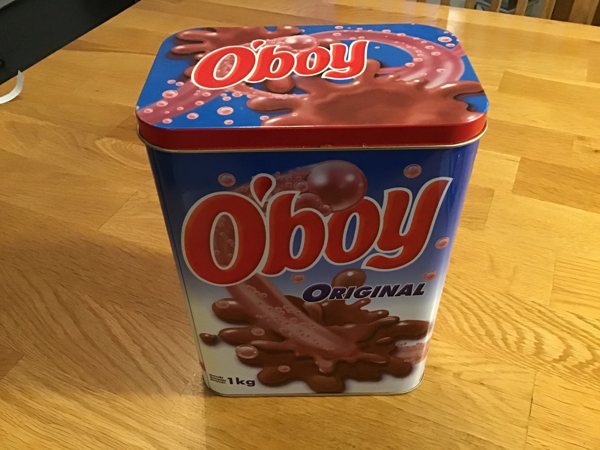 Oboy burk i plåt Retro original (395339647) ᐈ Köp på Tradera