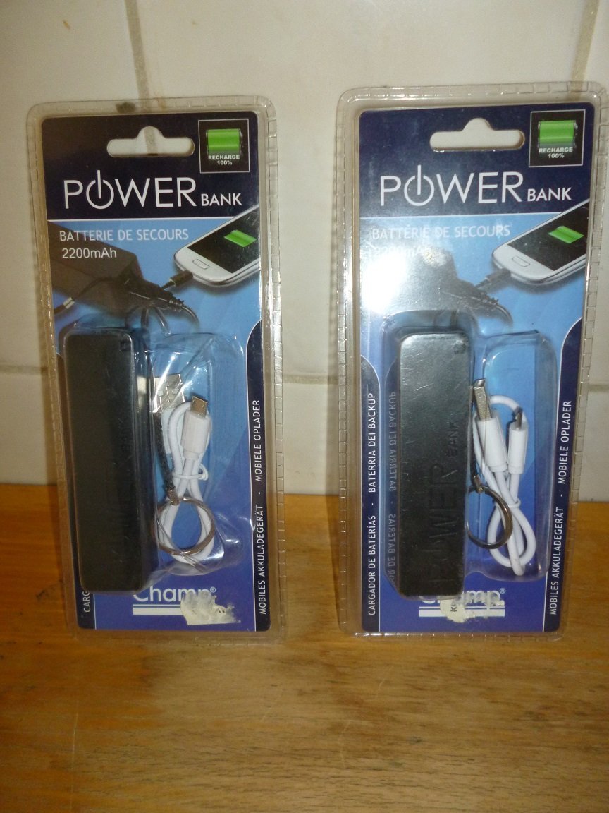 2 St Power Bank 2200 mAh Nya obrutna förpacknin.. | Köp på Tradera ...