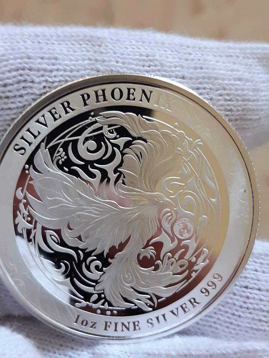 Se produkter som liknar 1 oz silvermynt 999 silver Ph.. på Tradera ...