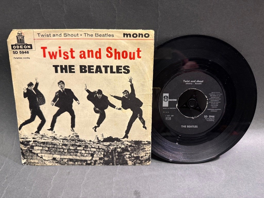 7" The Beatles - Twist And Shout Swe Orig-63 !!.. | Köp på Tradera ...