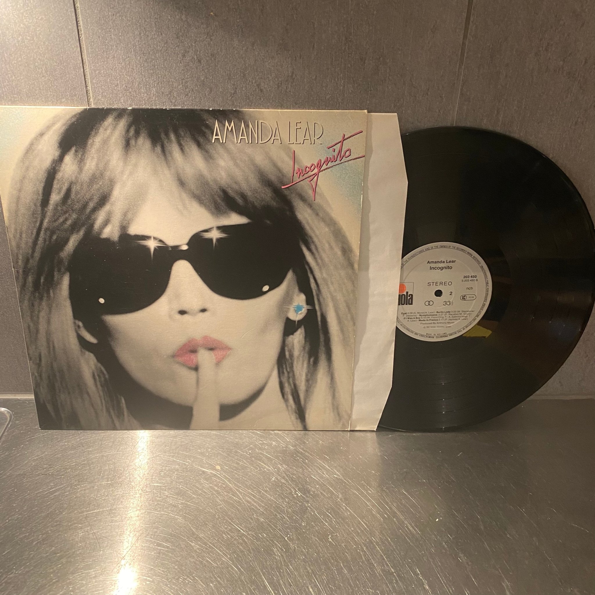 Amanda Lear - Incognito - LP - 1981 | Köp på Tradera (702206905)