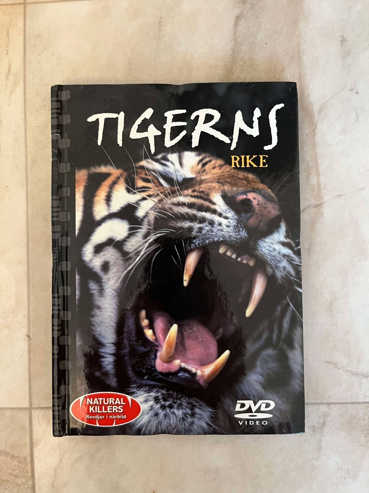 Se produkter som liknar Tigerns Rike - DVD Film , Ski.. på Tradera ...