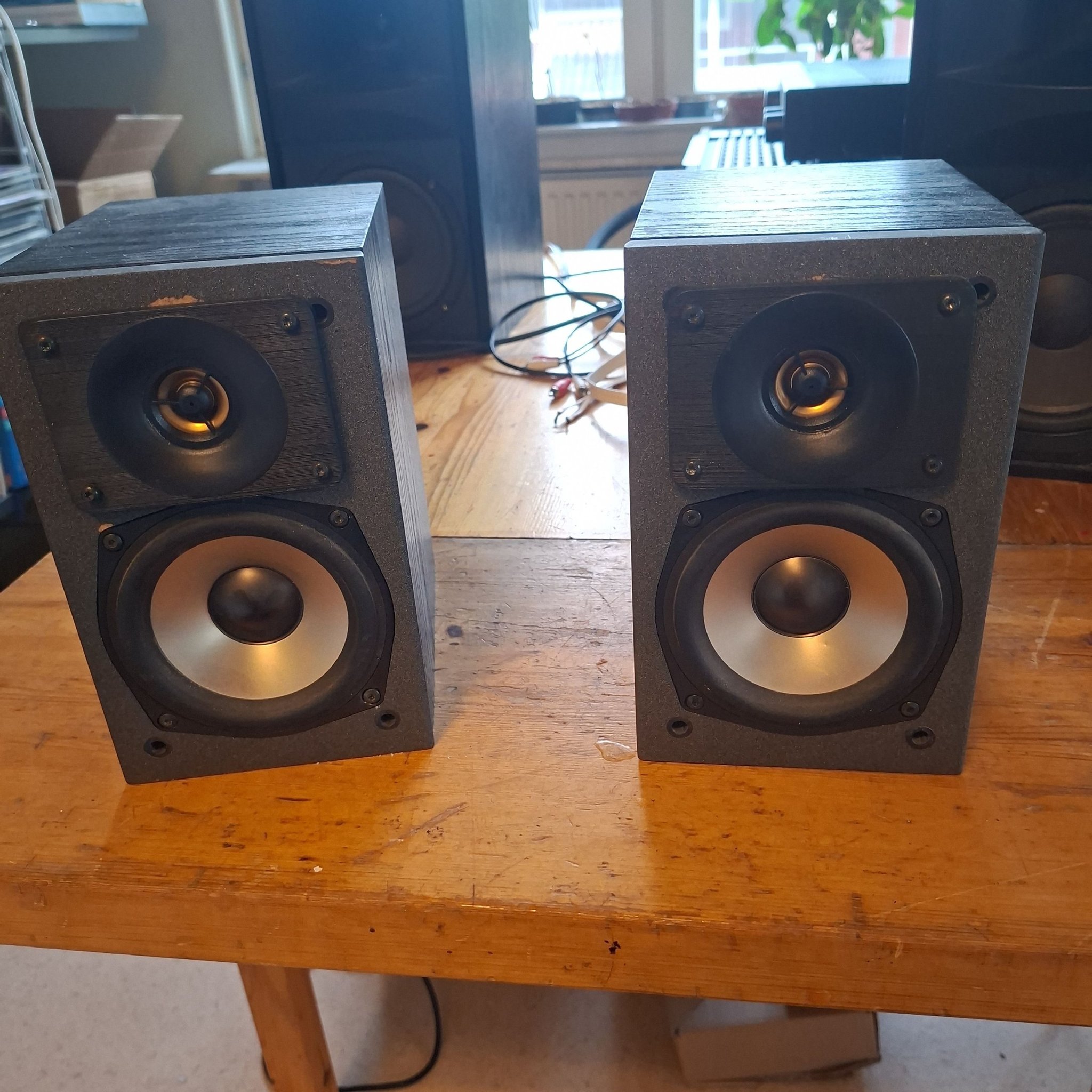 ALR Jordan Entry S Högtalare | Köp på Tradera (693178201)