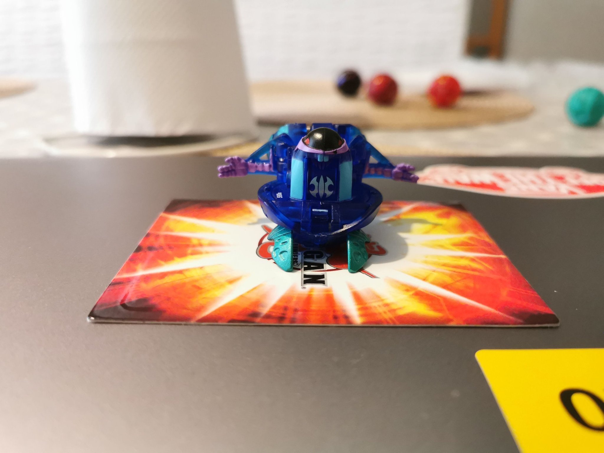 Bakugan Genomskinlig Preyas B2 | Köp på Tradera (707272399)