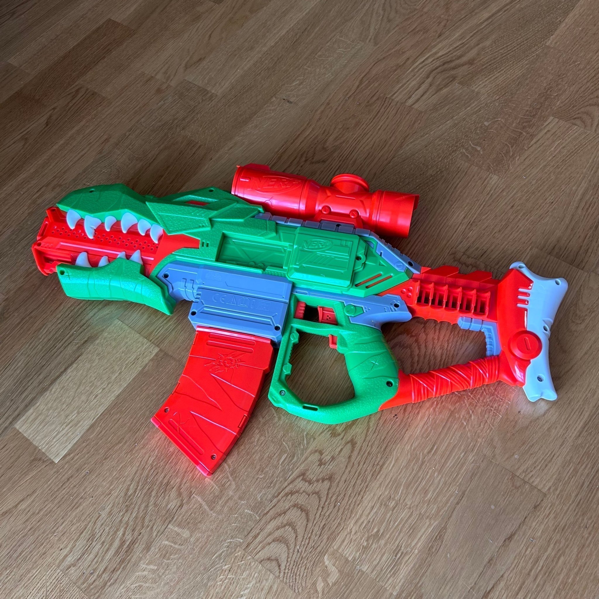 Nerf DinoSquad Rex-Rampage | Köp på Tradera (694295863)
