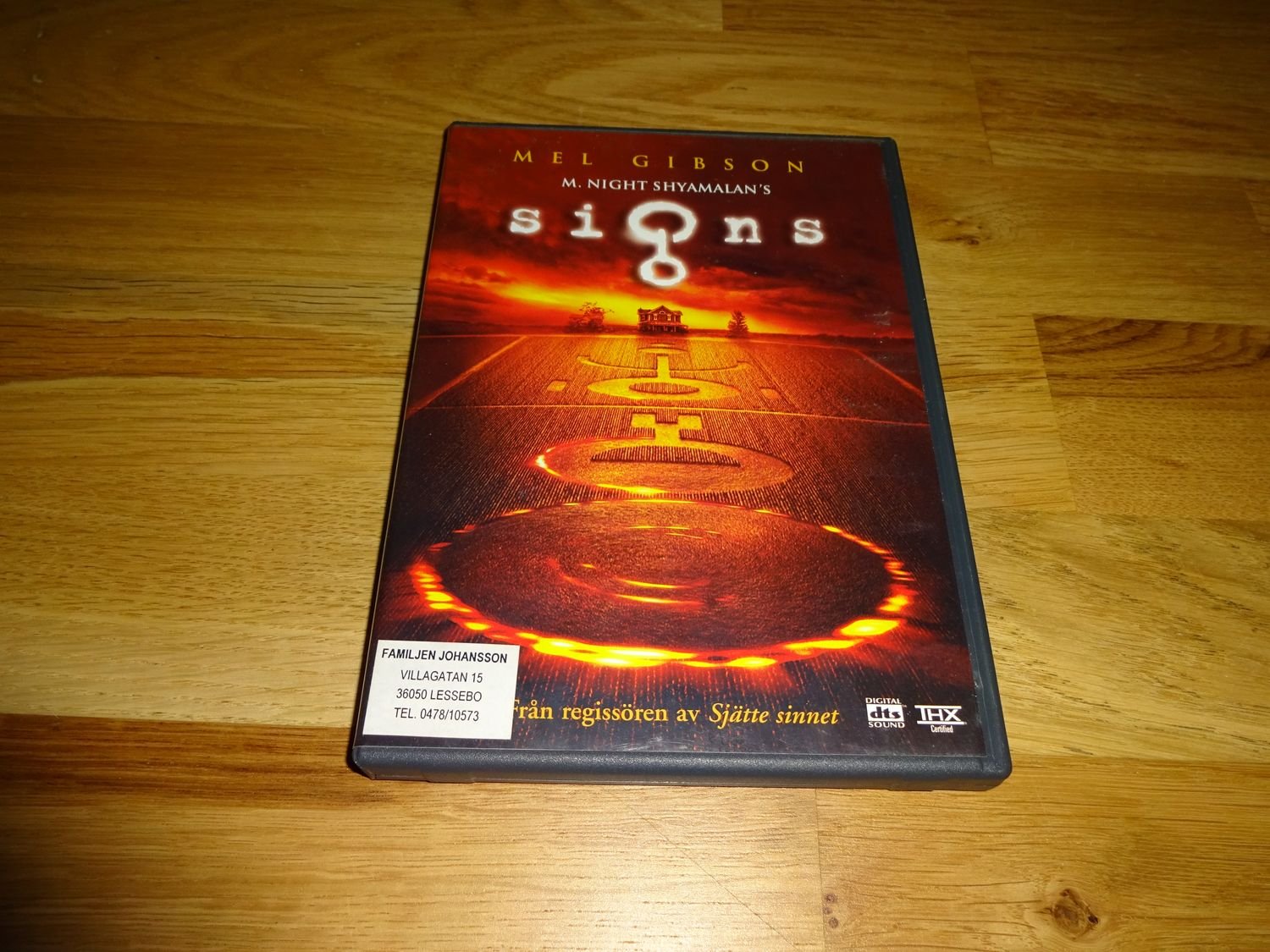 DVD-film: Signs (Mel Gibson, Joaquin Phoenix) | Köp på Tradera (619340543)