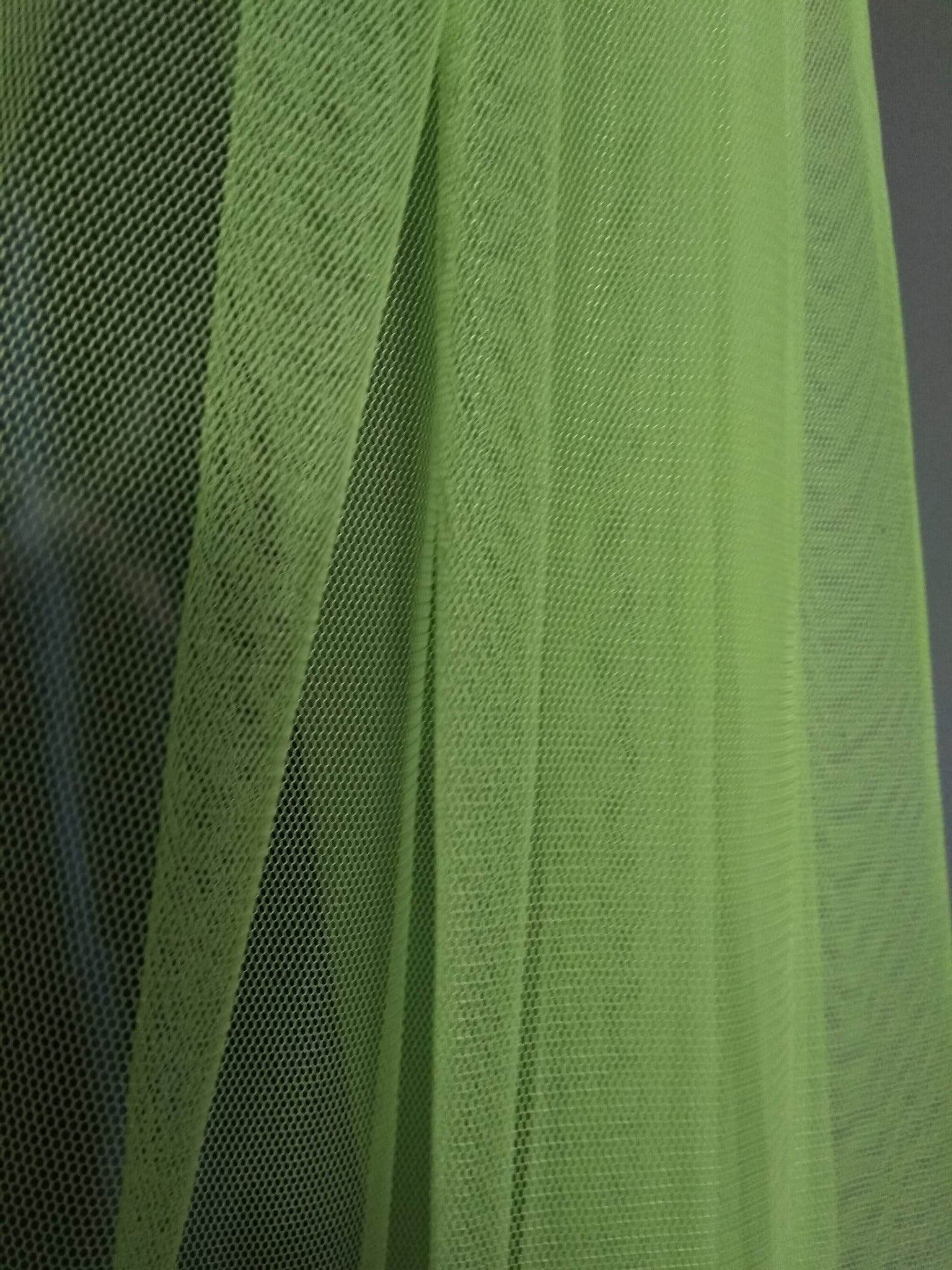 Grön tyll nät tyg textil stuvbit hobby 4m x 160.. | Köp på Tradera ...