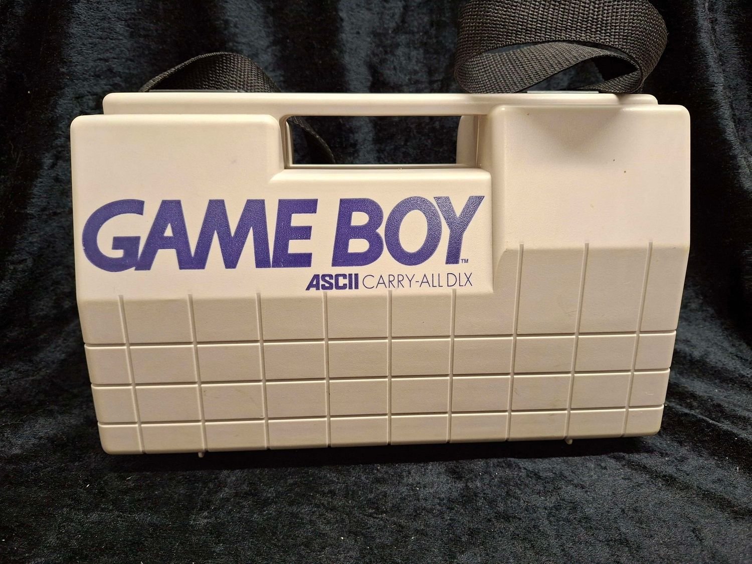Game Boy ASCII Carry-All DLX - .. | Köp från spelborgen på Tradera ...
