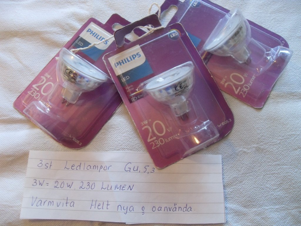 Se produkter som liknar 3 st LED lampor GU5.3 "Philips" på Tradera ...
