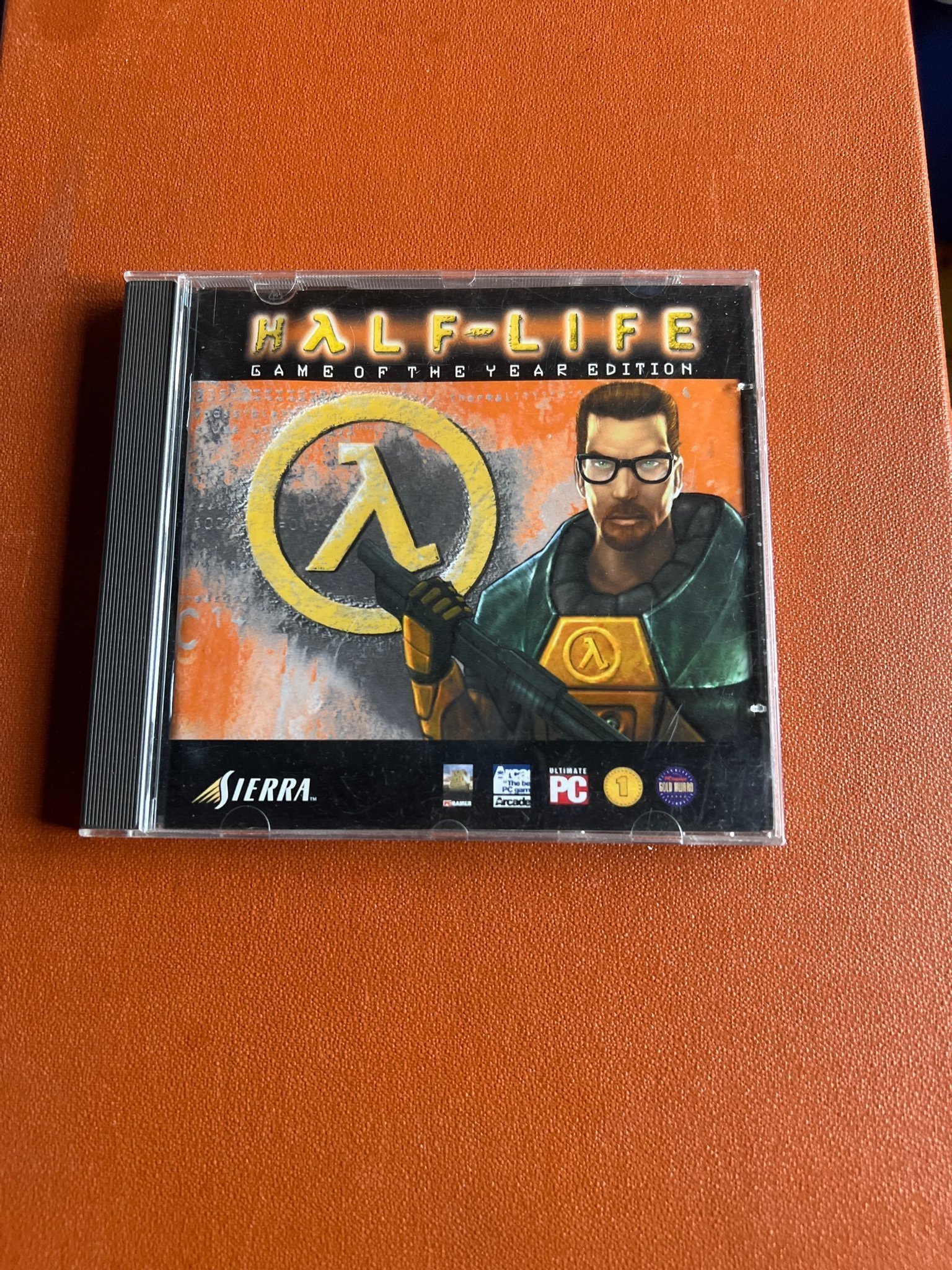 Half-Life Game of The Year Edition PC i orginal.. | Köp på Tradera ...