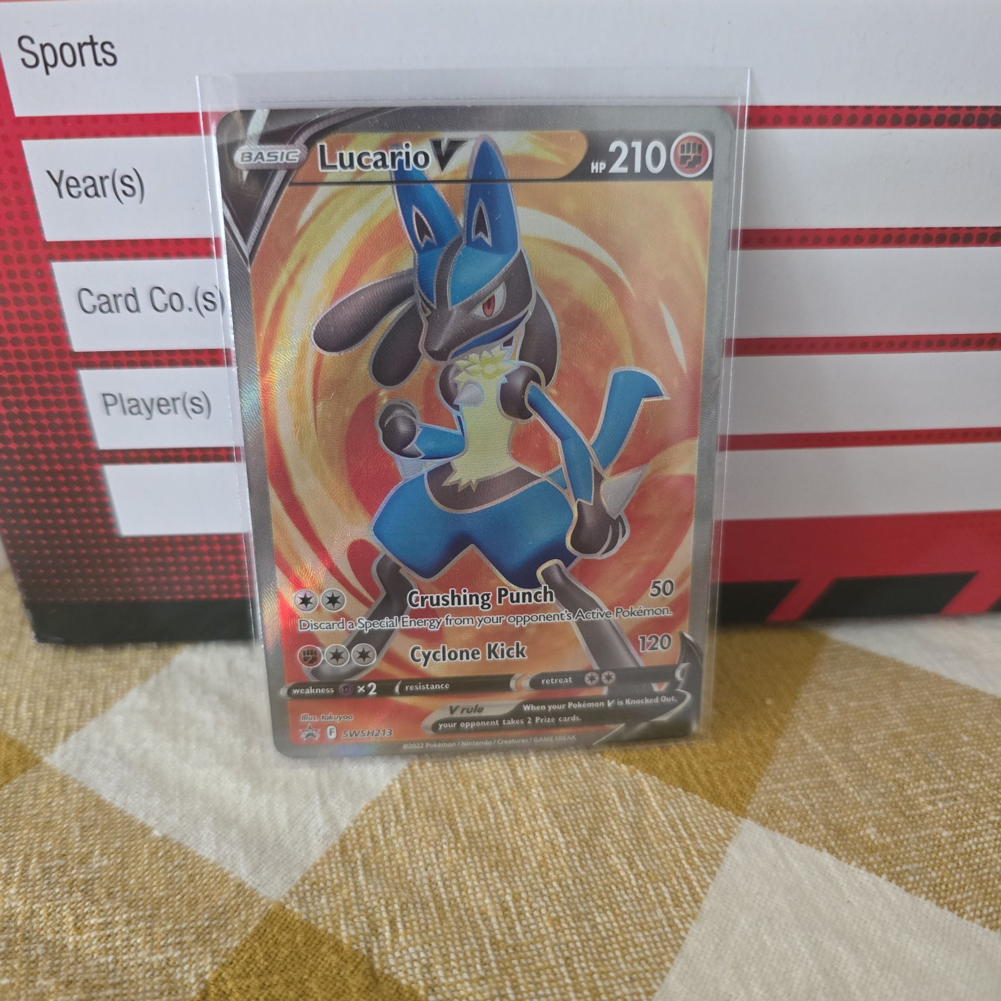 Lucario V - SWSH213 - Full art promo | Köp på Tradera (733884042)