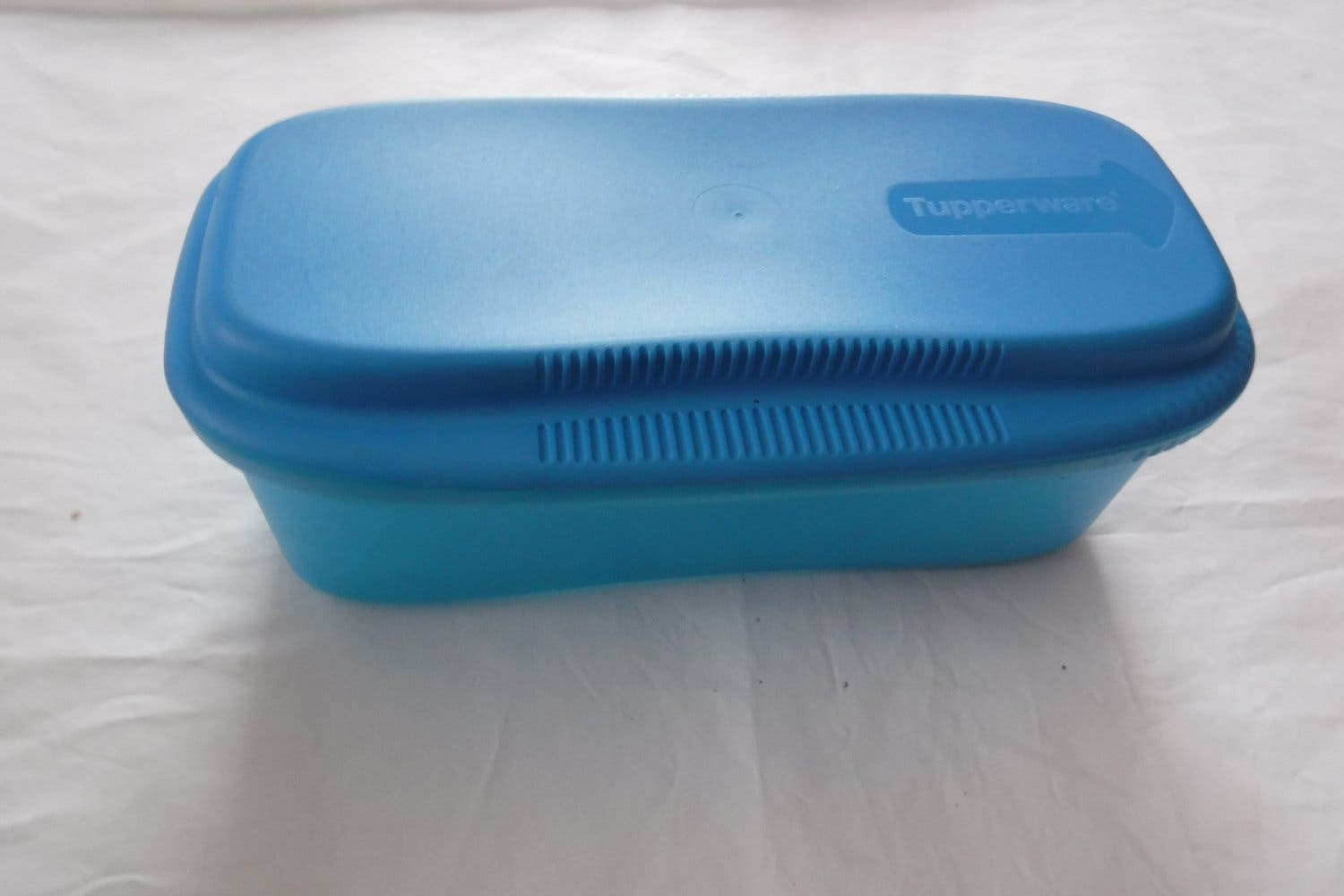 Se produkter som liknar Ny Tupperware pasta maker för.. på Tradera ...