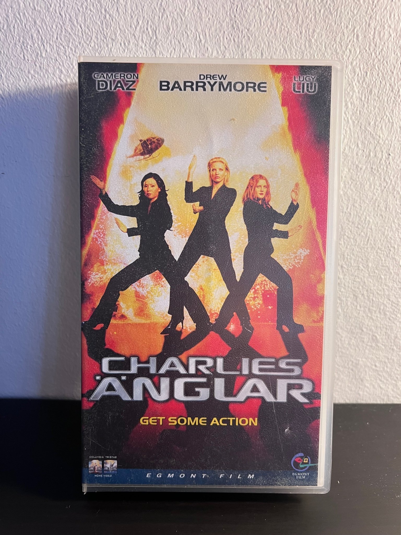 Charlies Änglar VHS | Köp på Tradera (707207996)