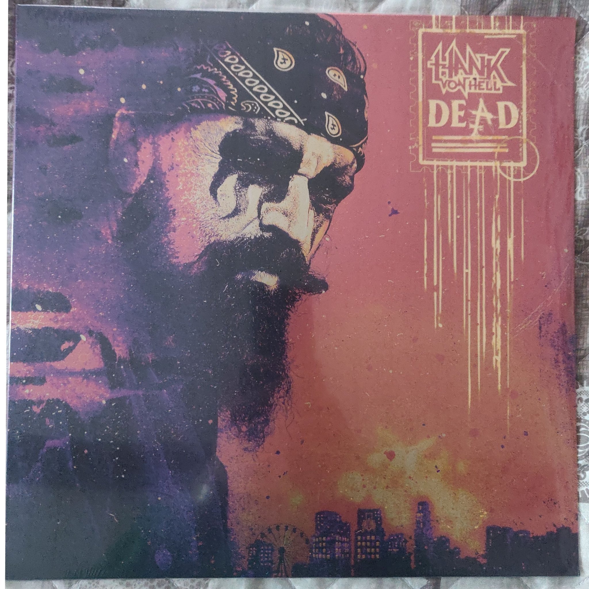 Se produkter som liknar Hank Von Hell - Dead *limited.. på Tradera ...