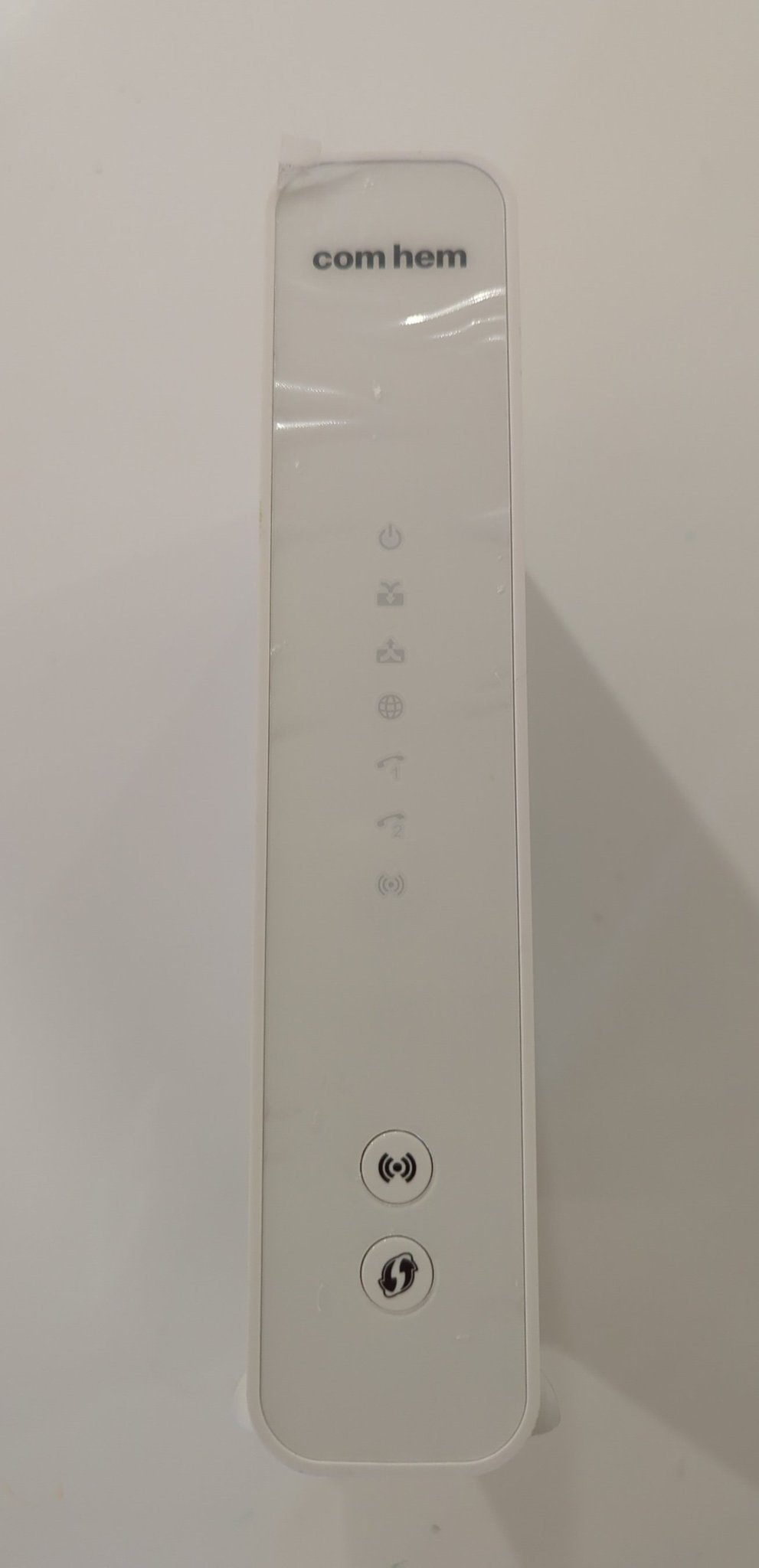 Se produkter som liknar Tele2 / Comhem router Compal .. på Tradera ...